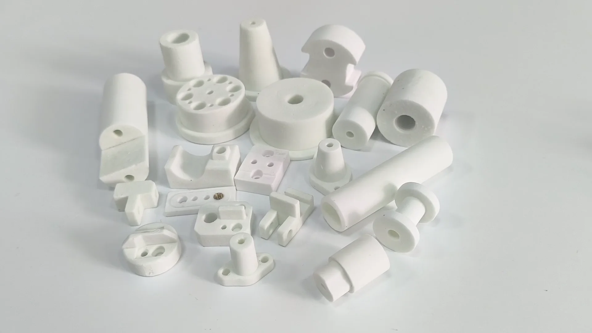 Steatite Porcelain Electrical Ceramics For Isolators - Buy Steatite ...