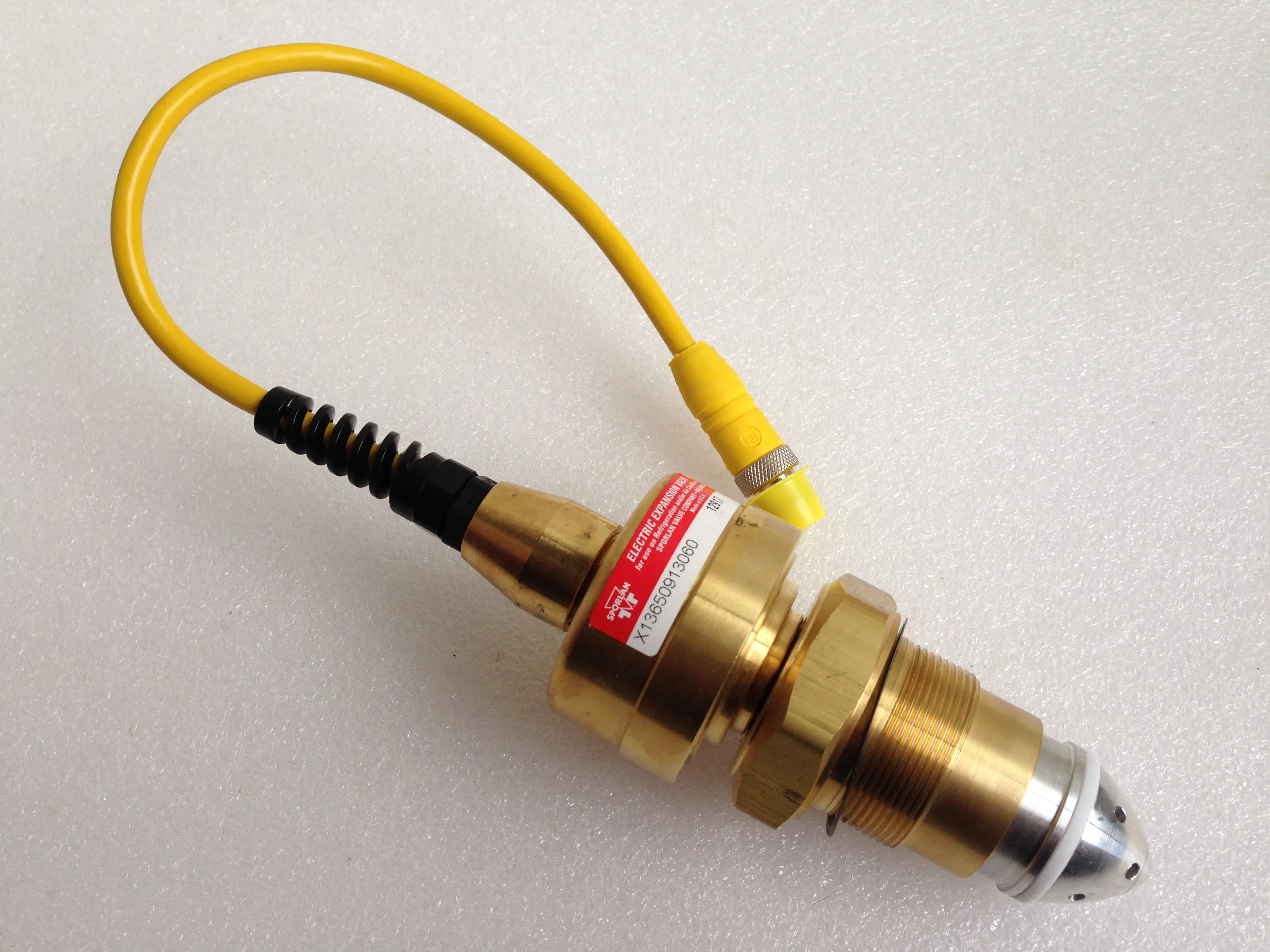 TRANE 냉동 압축기 냉각기 부품 EXV MOD02687 전자 확장 밸브| Alibaba.com