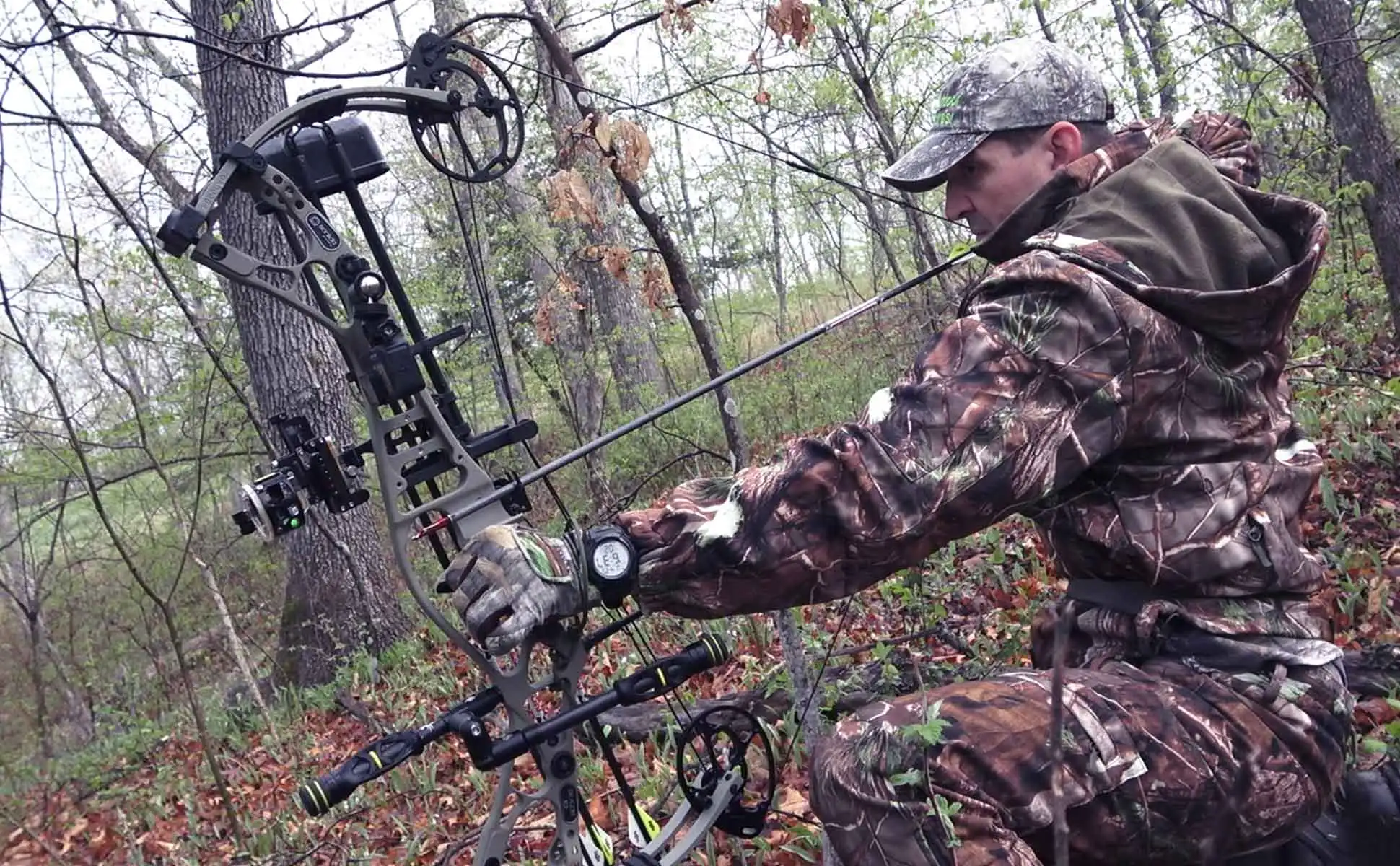 Sanlida Dragon 10 Hunting Compound Bow - 340 FPS IBO Speed