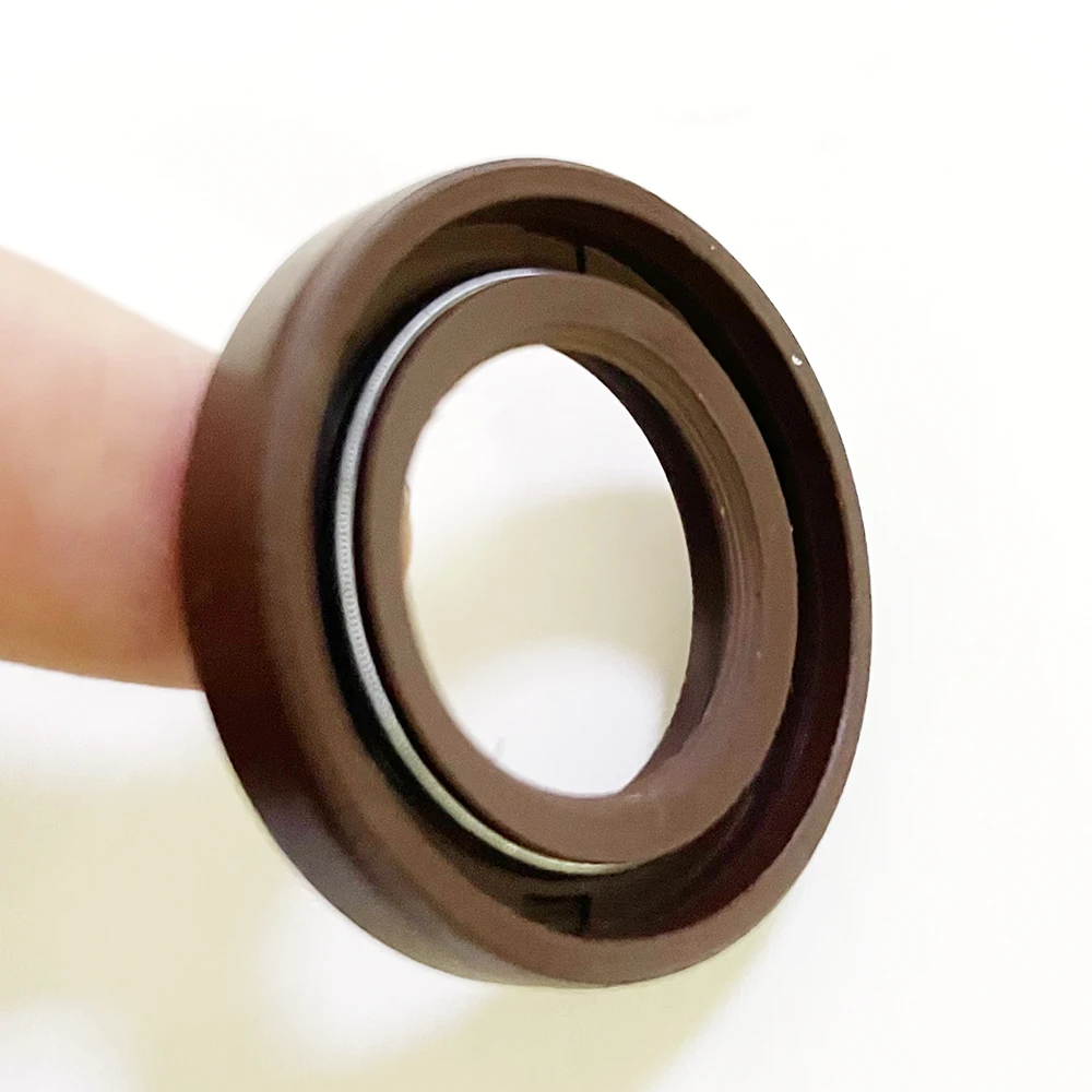 XTSEAO Crankshaft Oil Seal AE0995J 29341-64030, NBR Rubber 20*32*5.5mm ...