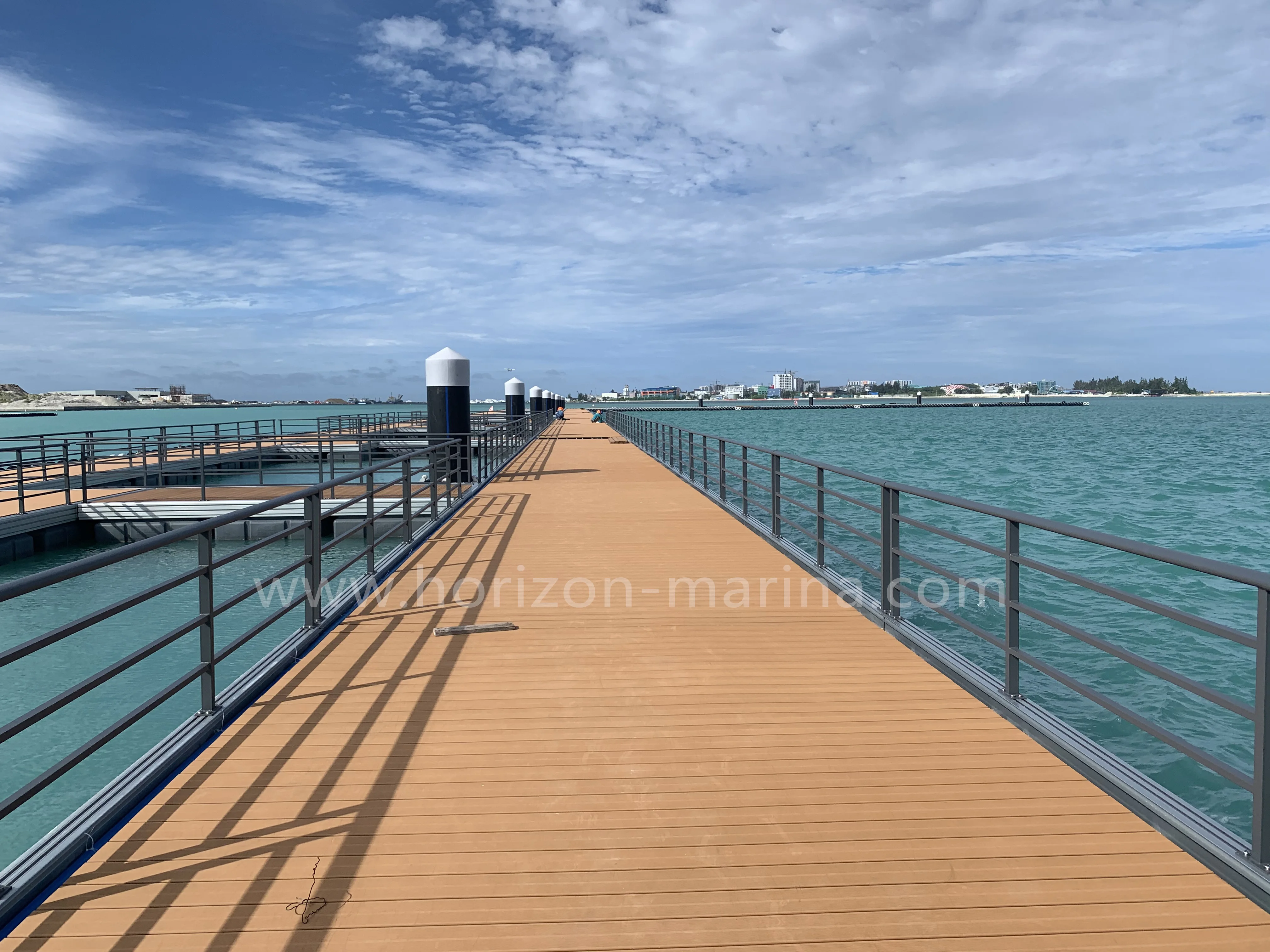 Concrete Floating Pontoon Bridge for Yachts Club