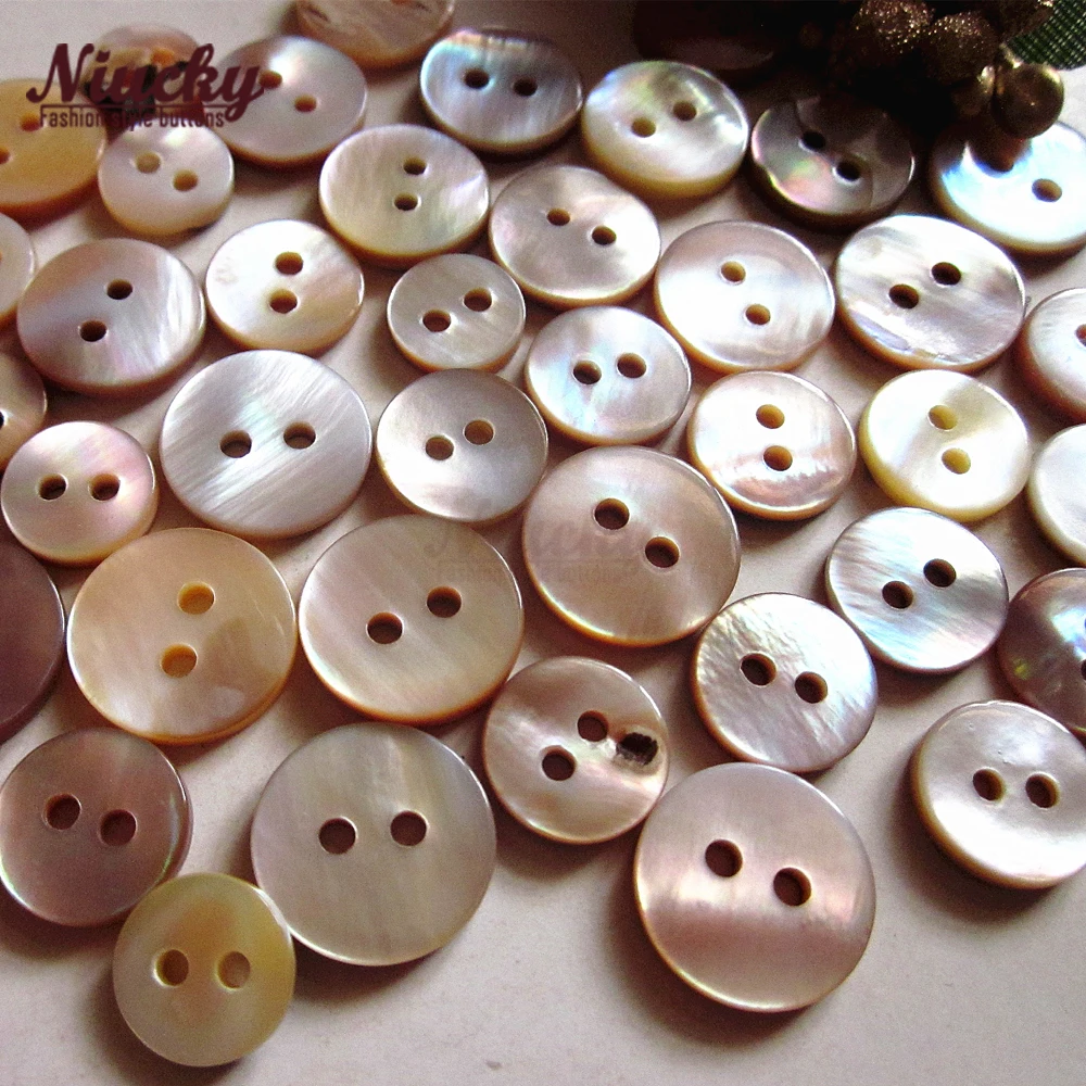 Low MOQ 9mm - 12.7mm 2 Holes Flat Natural Pearl Shell Shirt Buttons for ...