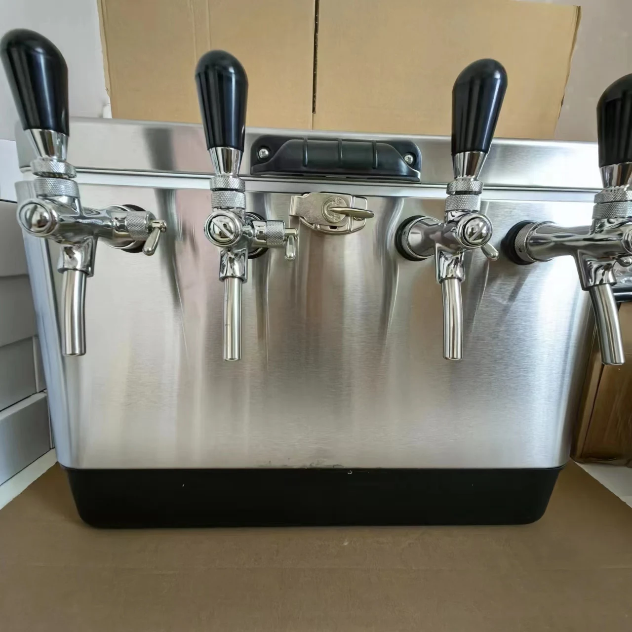 HomeBrew Stainless Steel Coil Chiller Jockey Box with 4 Faucets for ...