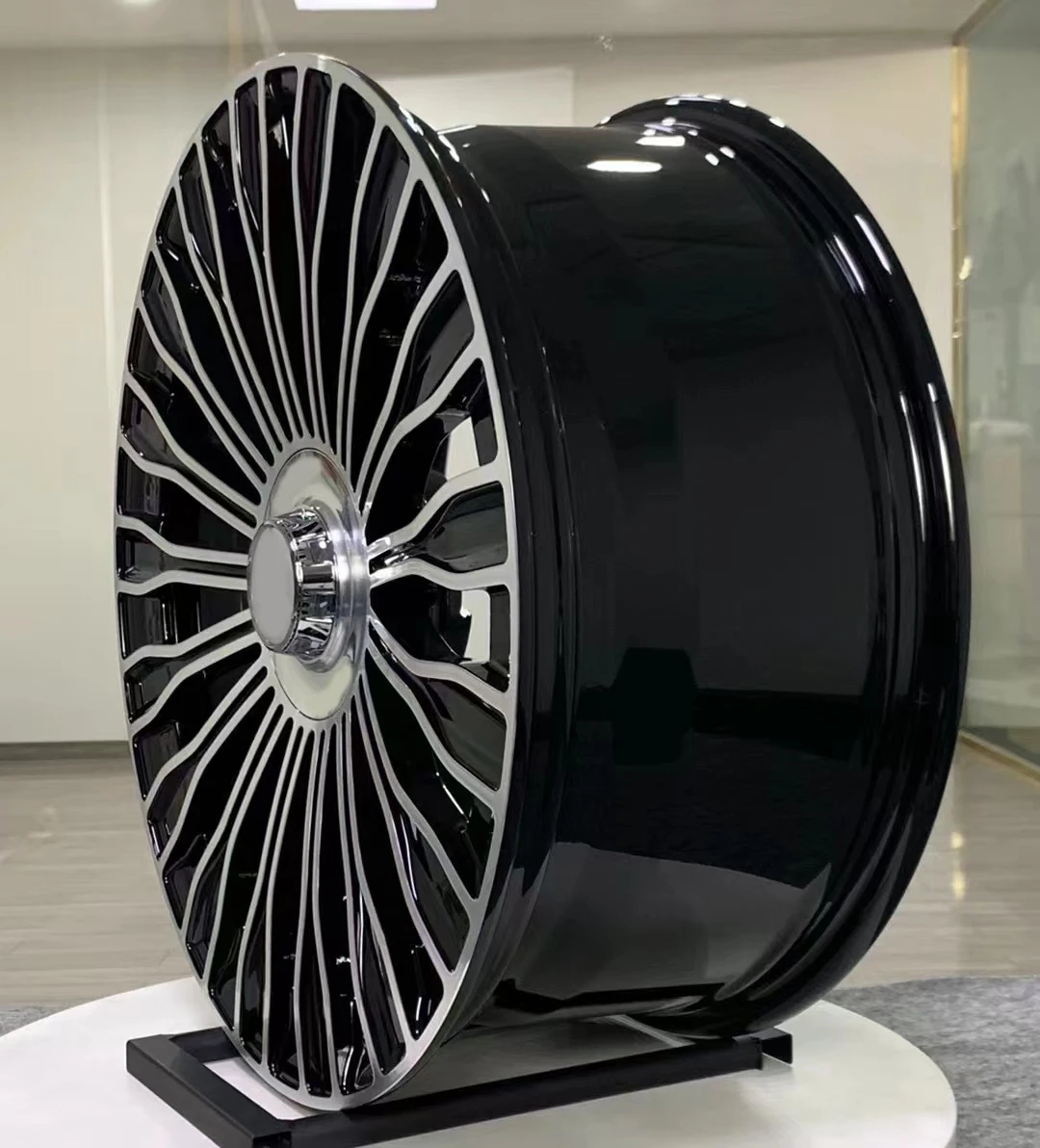 Shop Our Hot Sale Luxury Rims - 20 Inch & 22 Inch Options