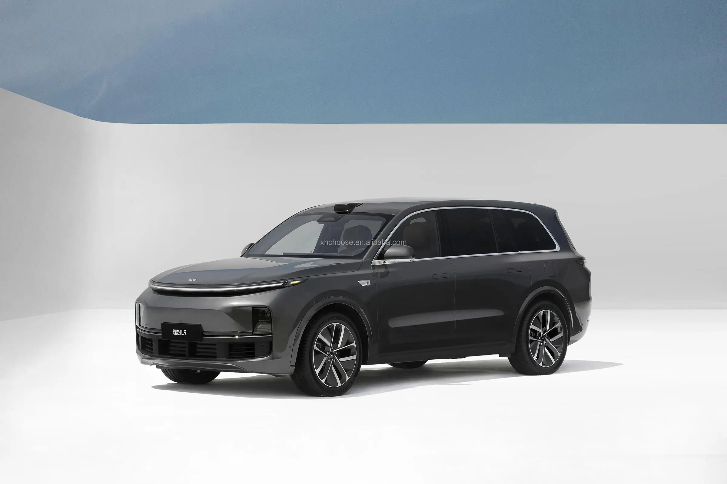 Li Auto L6 Hybrid EV SUV - Luxury and Efficiency Redefined