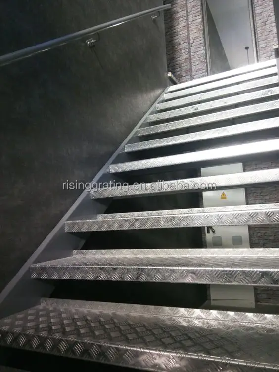 Galvanised Diamond Steel Checker Plate Stair Treads