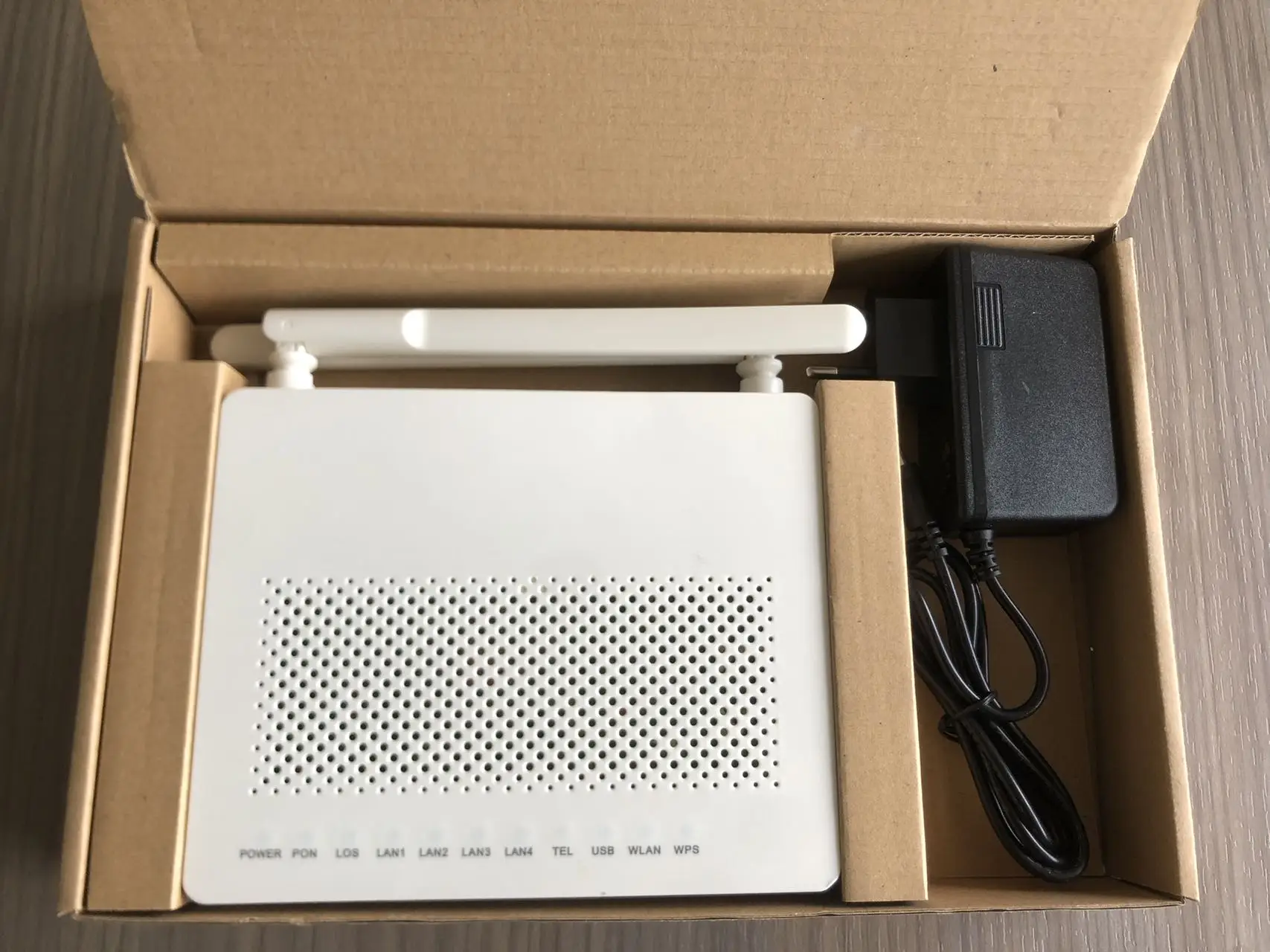 Eg8141a5 Gpon Xpon Onu Ftth Onu 1ge+3fe+1tel+1usb Wif Enternal Antennas ...