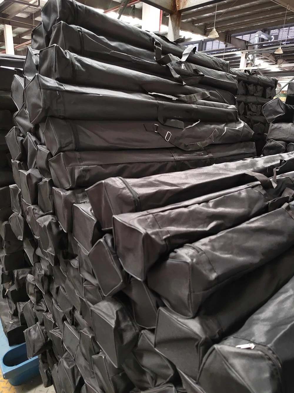Rollup Banner Carry Bags - Durable and Portable Solutions