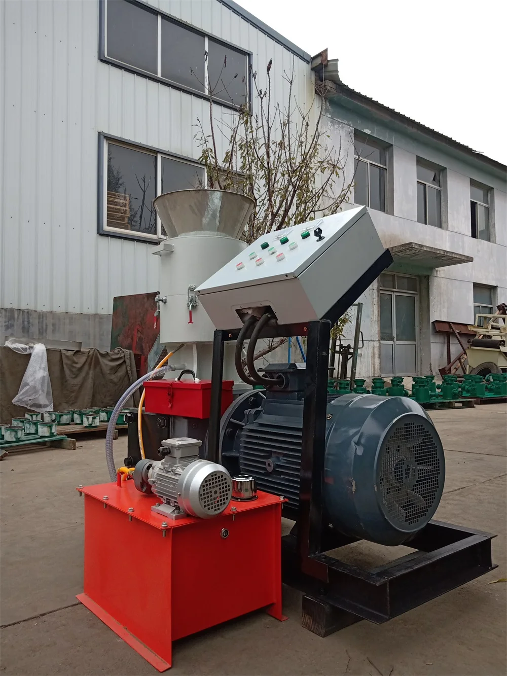 Automatic Feed Pelletizer - Efficient Chicken Feed Machine