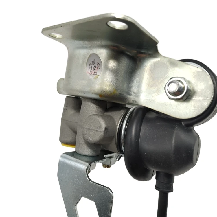 GWM Sailor Deer Cc1025 SABS Load Sensing Proportional Valve With Two ...