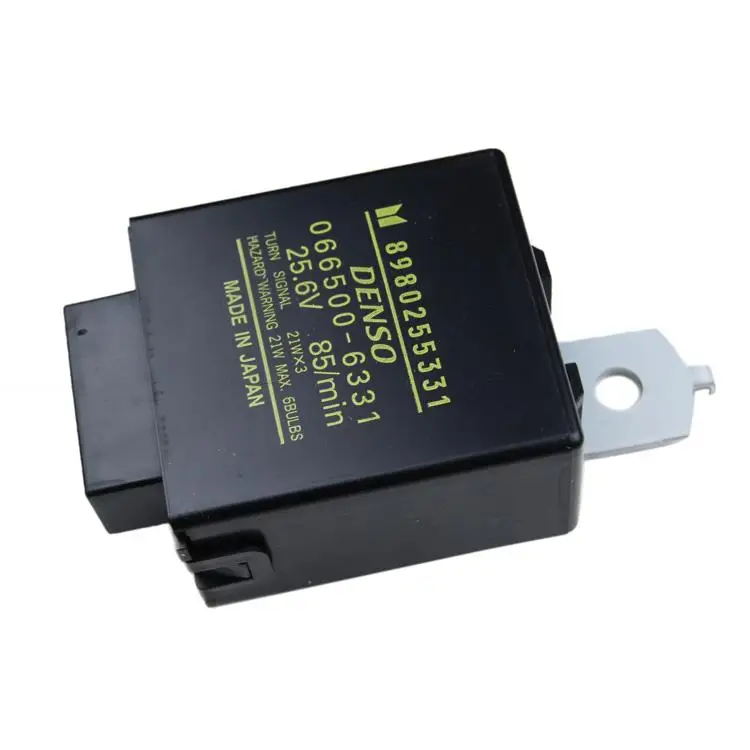 Isuzu NPR Spare Parts - High-Quality Flashing Relay Unit