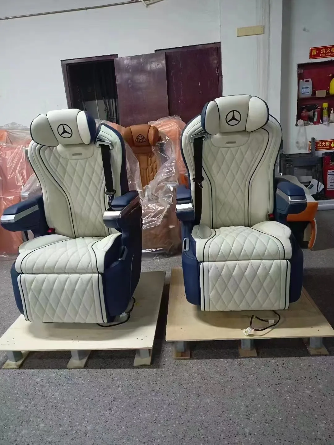 Auto Accessories - Multi-Functional Seat Panel with Table