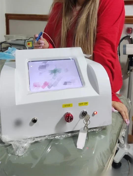 Portable 1470nm & 980nm Laser Lipo Machine for Fat Reduction ...