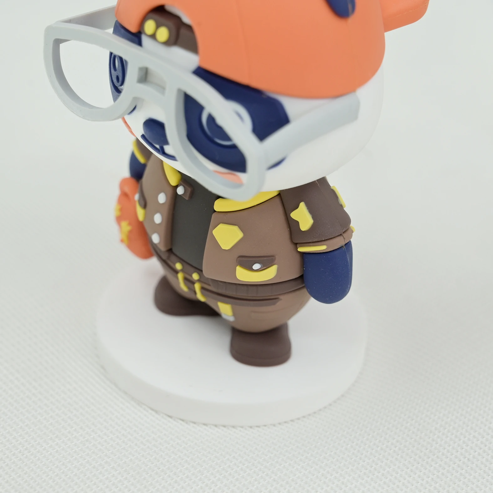 Customized Anime And Animal Themed Action Figures Resin Polyvinyl ...