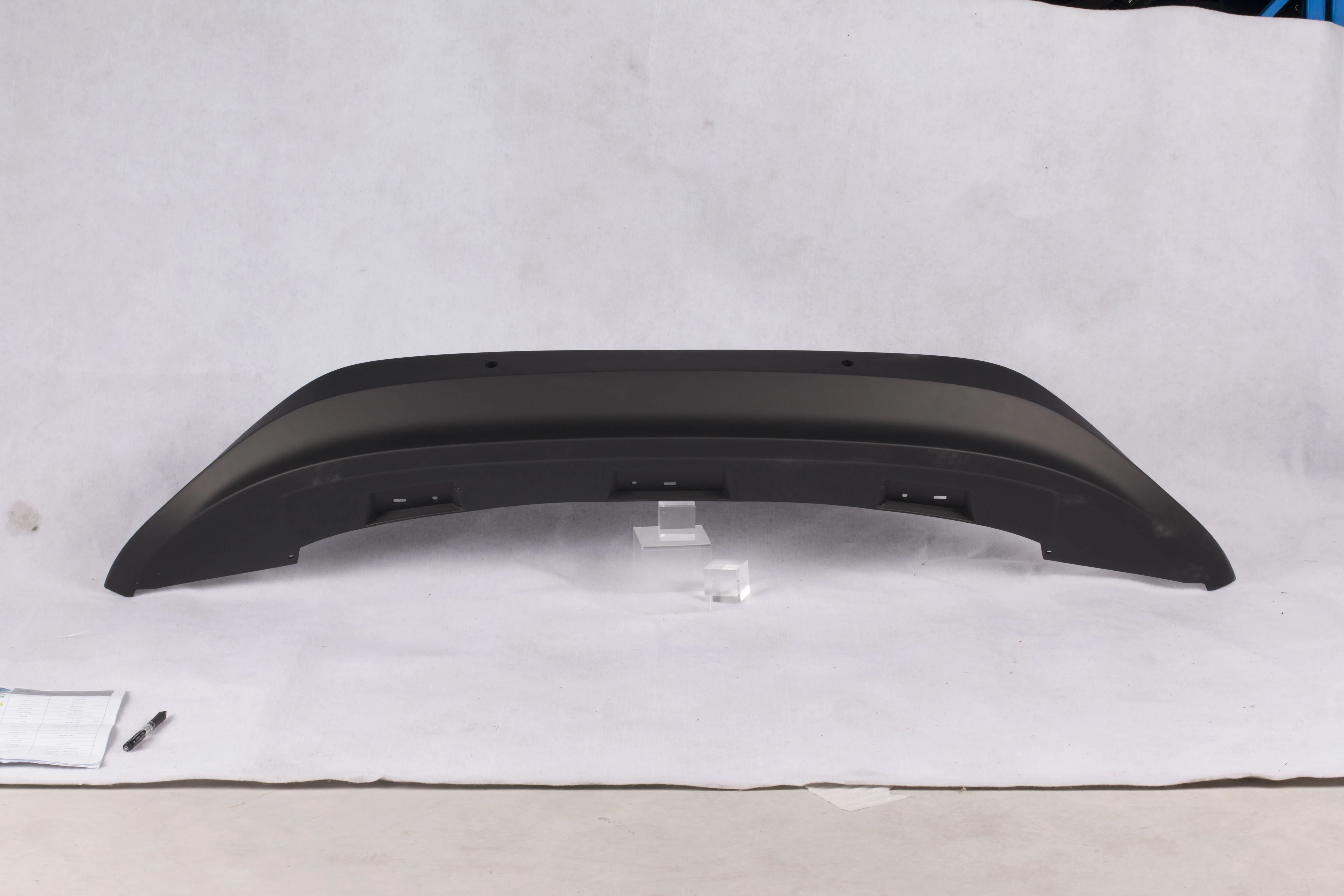 High Quality Car Auto Rear Bumper Spoiler For Vw Id3 10d.807.521 - Buy ...