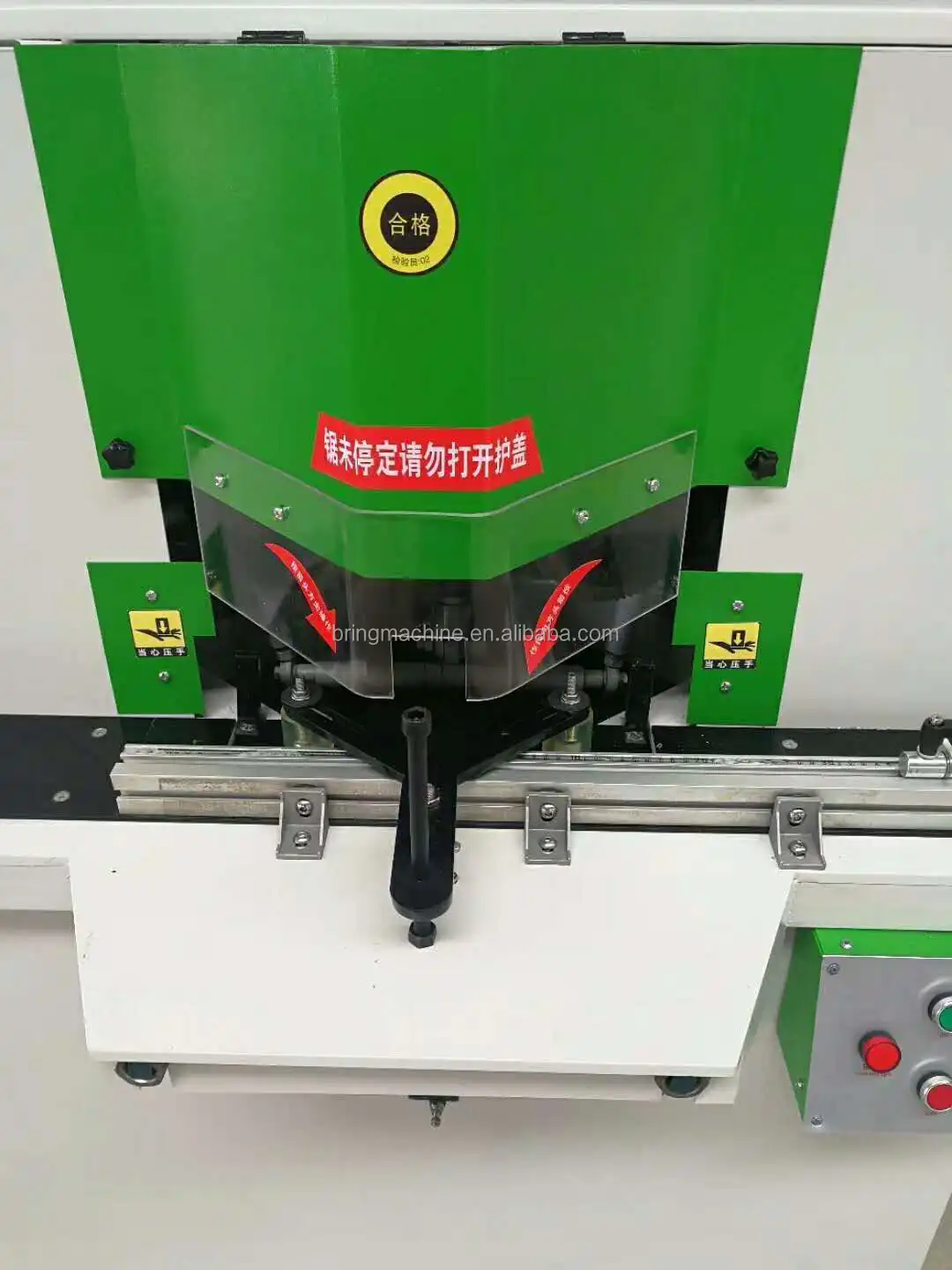 45 Degree Cutting Corner Saw Machine Double Saw Blade Aluminum Corner ...