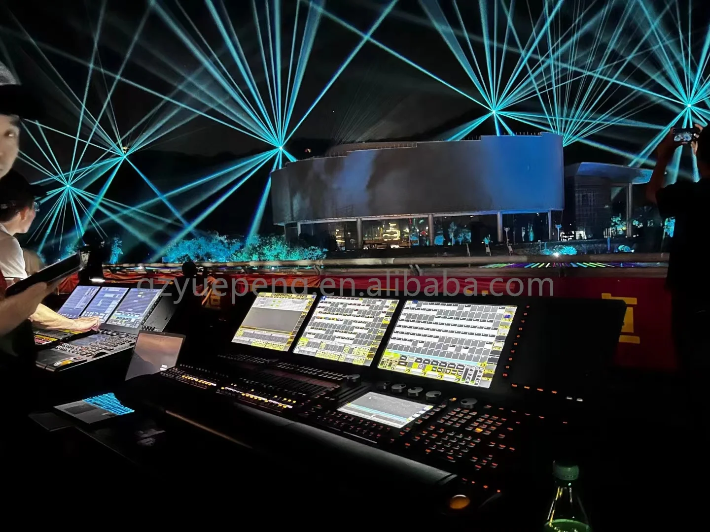 Tiger Touch II - DMX Output Light Controller Console