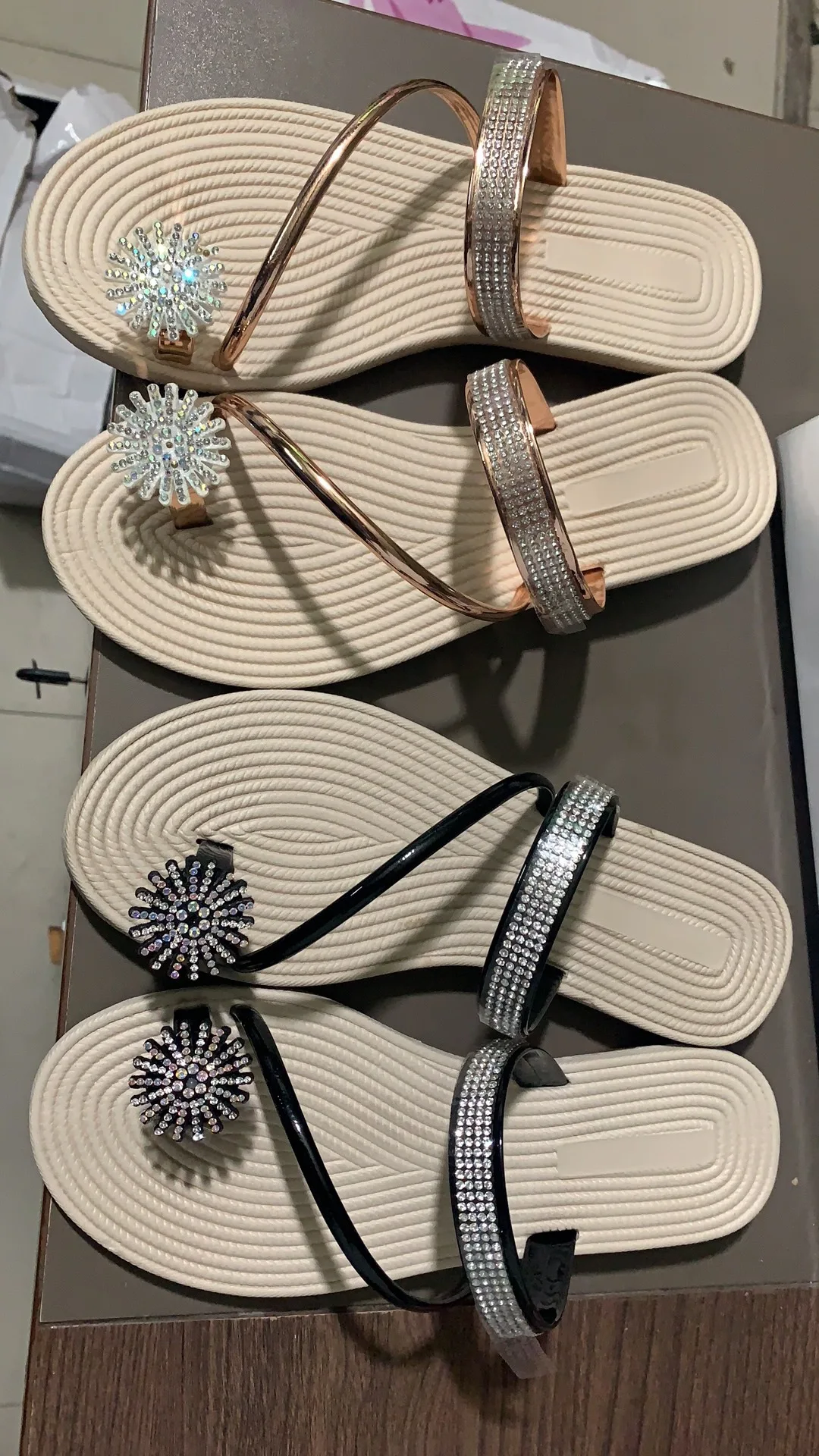 Fashion Bling Sliver Rhinestone Women Flip-flops Slippers Summer Beach ...