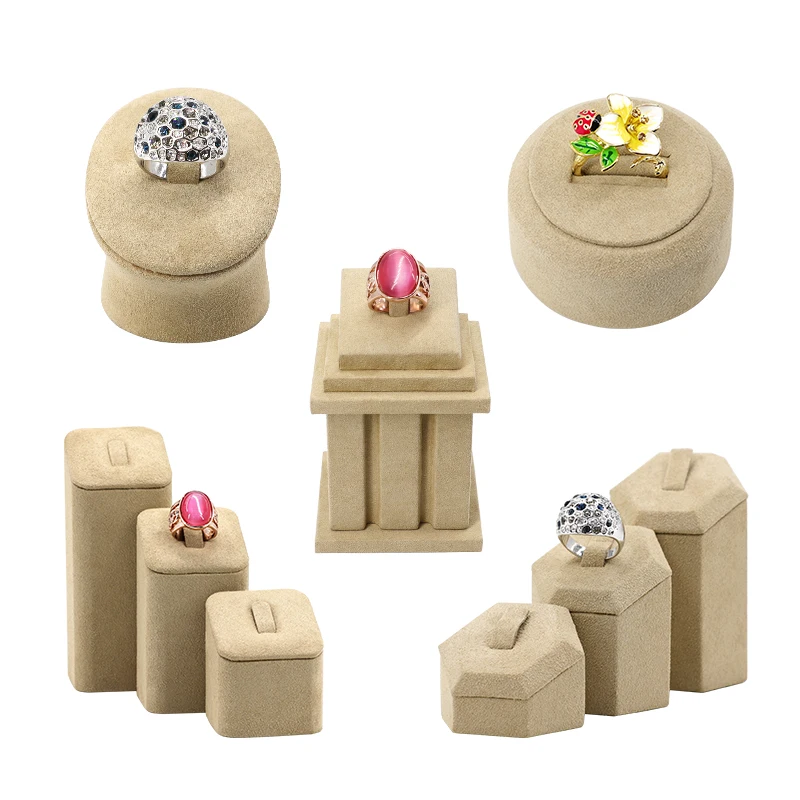 HLB Custom Leather Jewelry Displays - Elegant & Exquisite