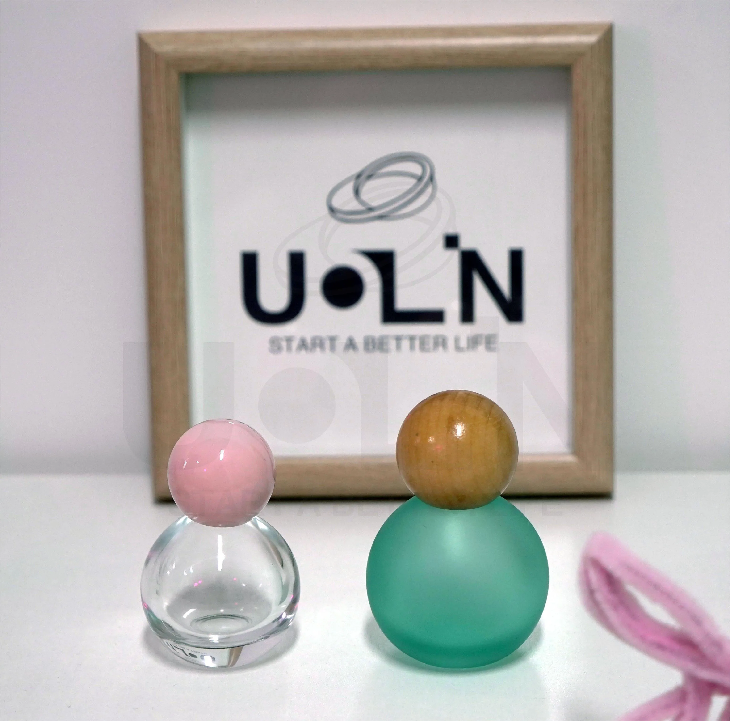 Custom Clear Frosted Colorful Ball Shape Perfume Bottle