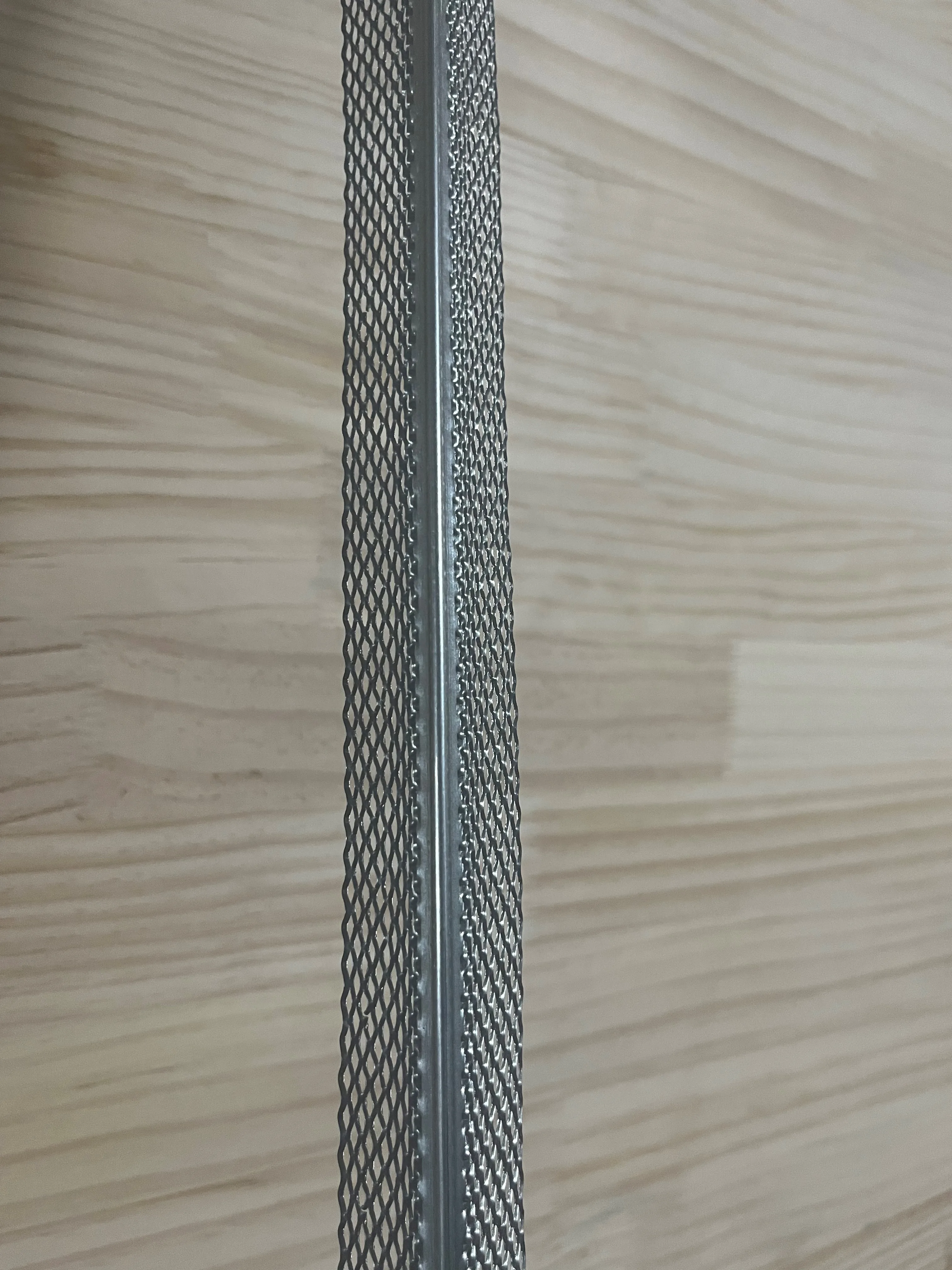 YUJUN China Modern Galvanized Steel Expanded Stucco Corner Wall Angle ...