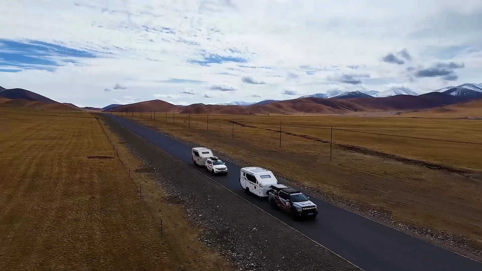 Innovative Design Chinese Brand Single-axis Travel Camper Rv Caravan ...