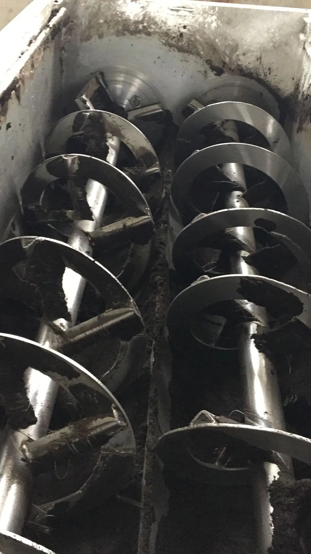 Mushroom Growing Peat Moss Casing Soil Mixing Machine - Buy Casing Soil ...