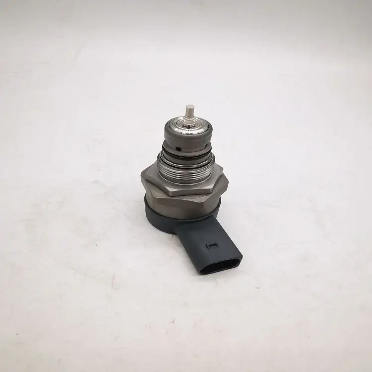 Fuel Pump Pressure Regulator Control Valve for Mercedes-benz