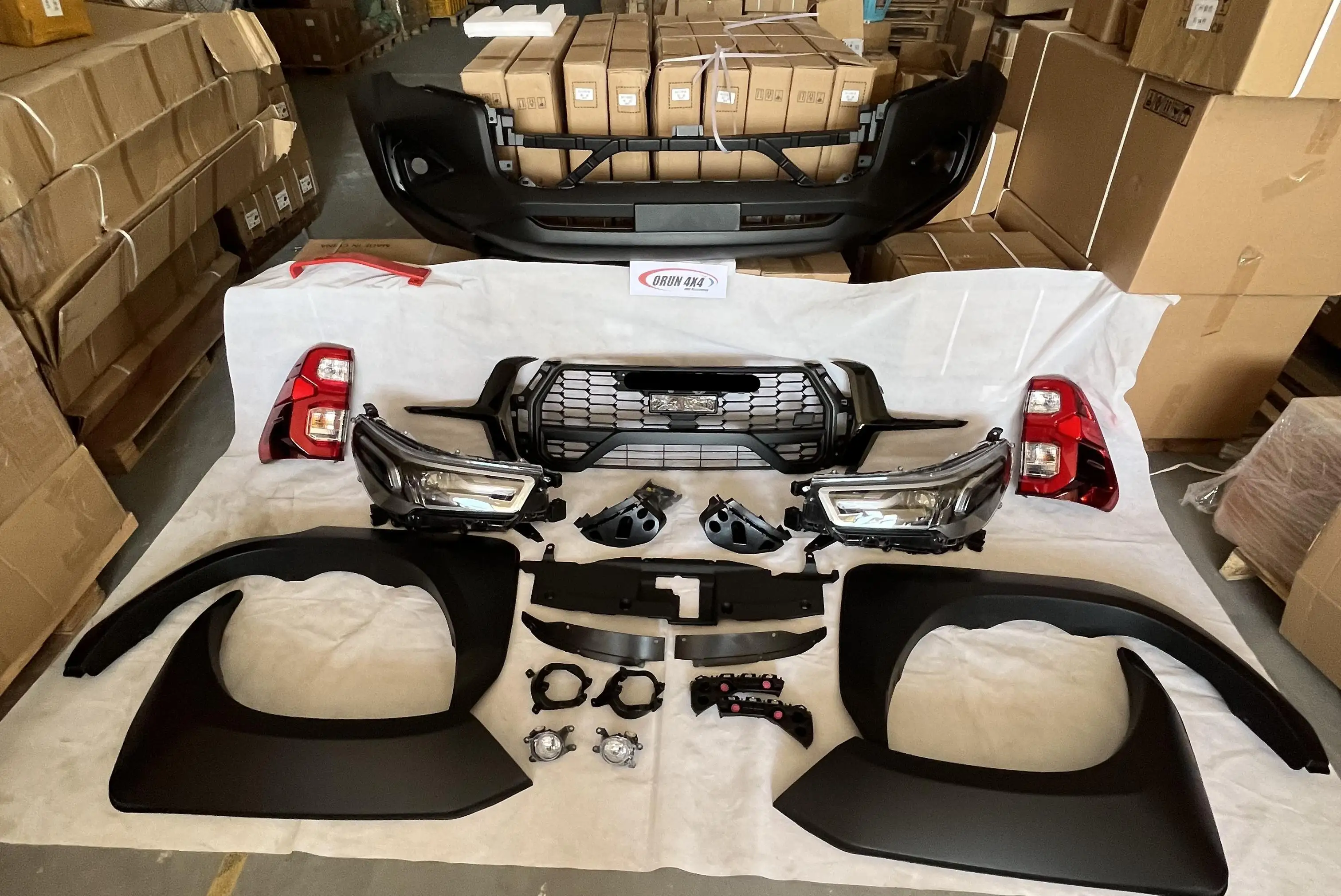 Upgraded Front Bumper Body Kit 4x4 Style Pickup For 2015-2020 Hilux ...