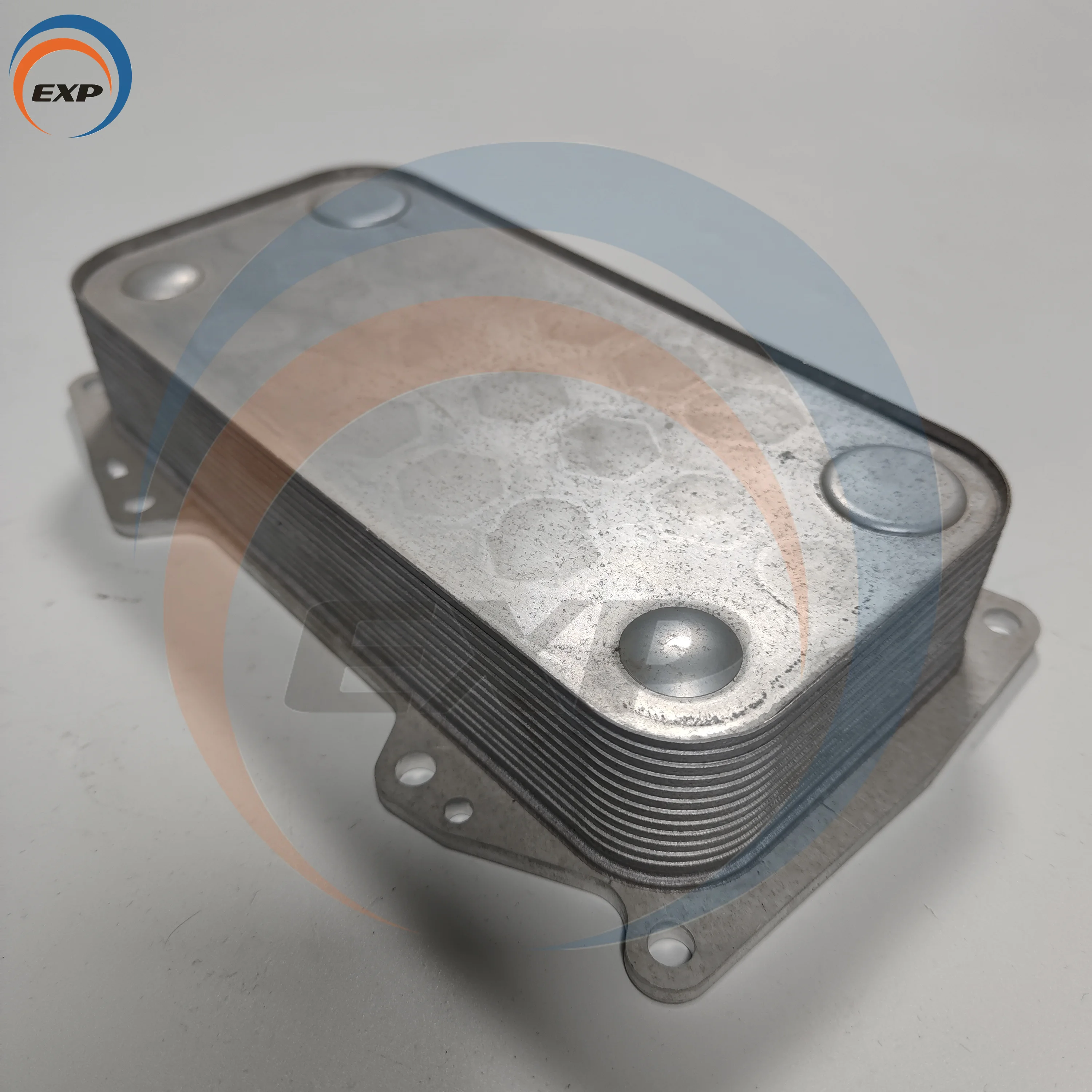 14板新发动机机油冷却器04254426，适用于德国bf4m2012 Bf6m2012沃尔沃d7d D6d D6e Ec210b Ec240b ...