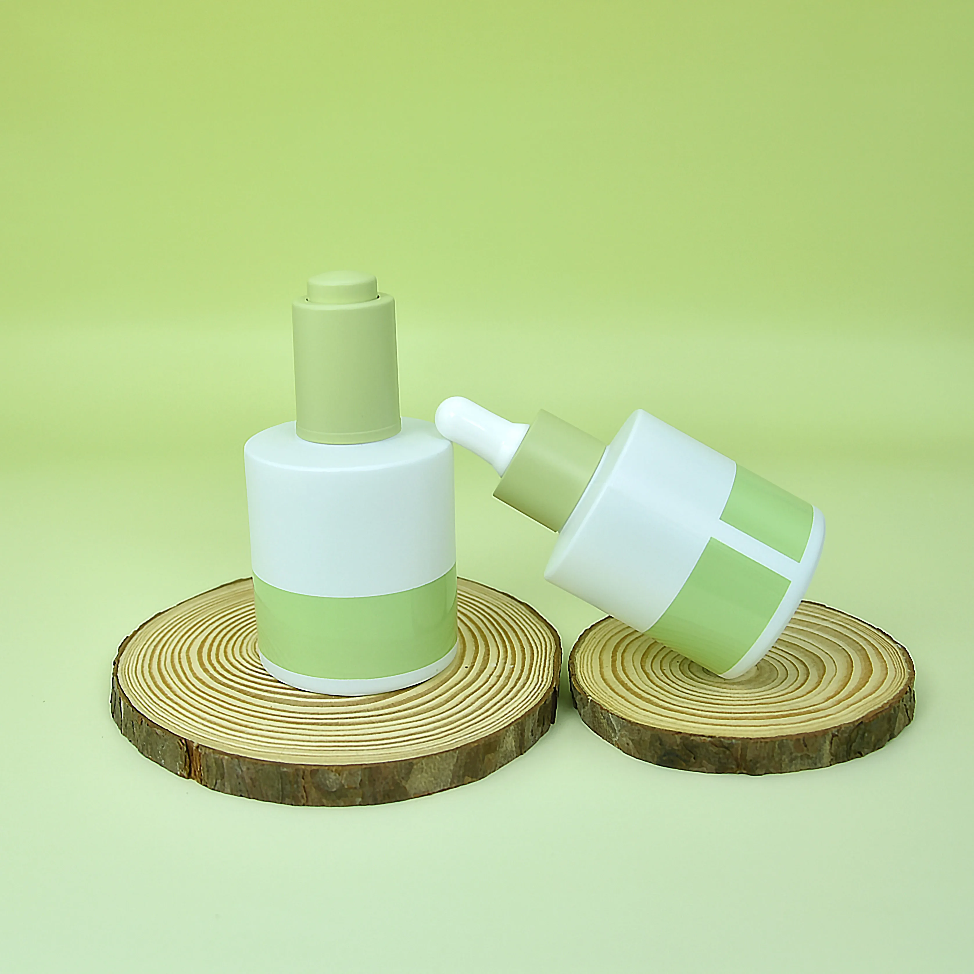 Skincare Bottle Glass Luxury Packaging Essential Oil Glass Bottle ...