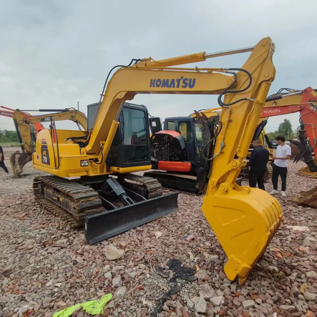 Used Komatsu Caterpillar Excavator Pc70 7 Ton Mini Backhoe Used ...