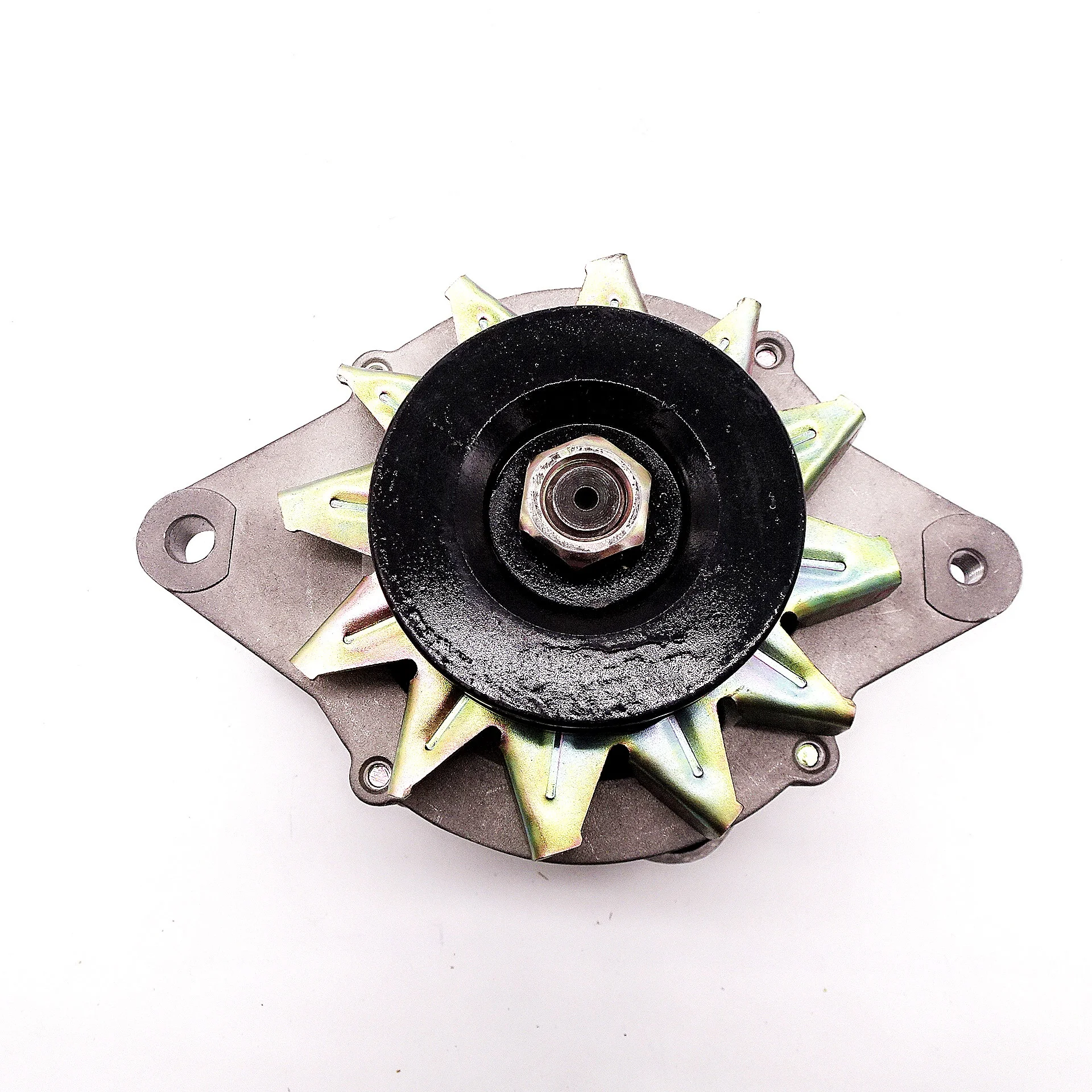 Alibaba.com: T64501023 12V 5kW car dynamo generator for trucks ...