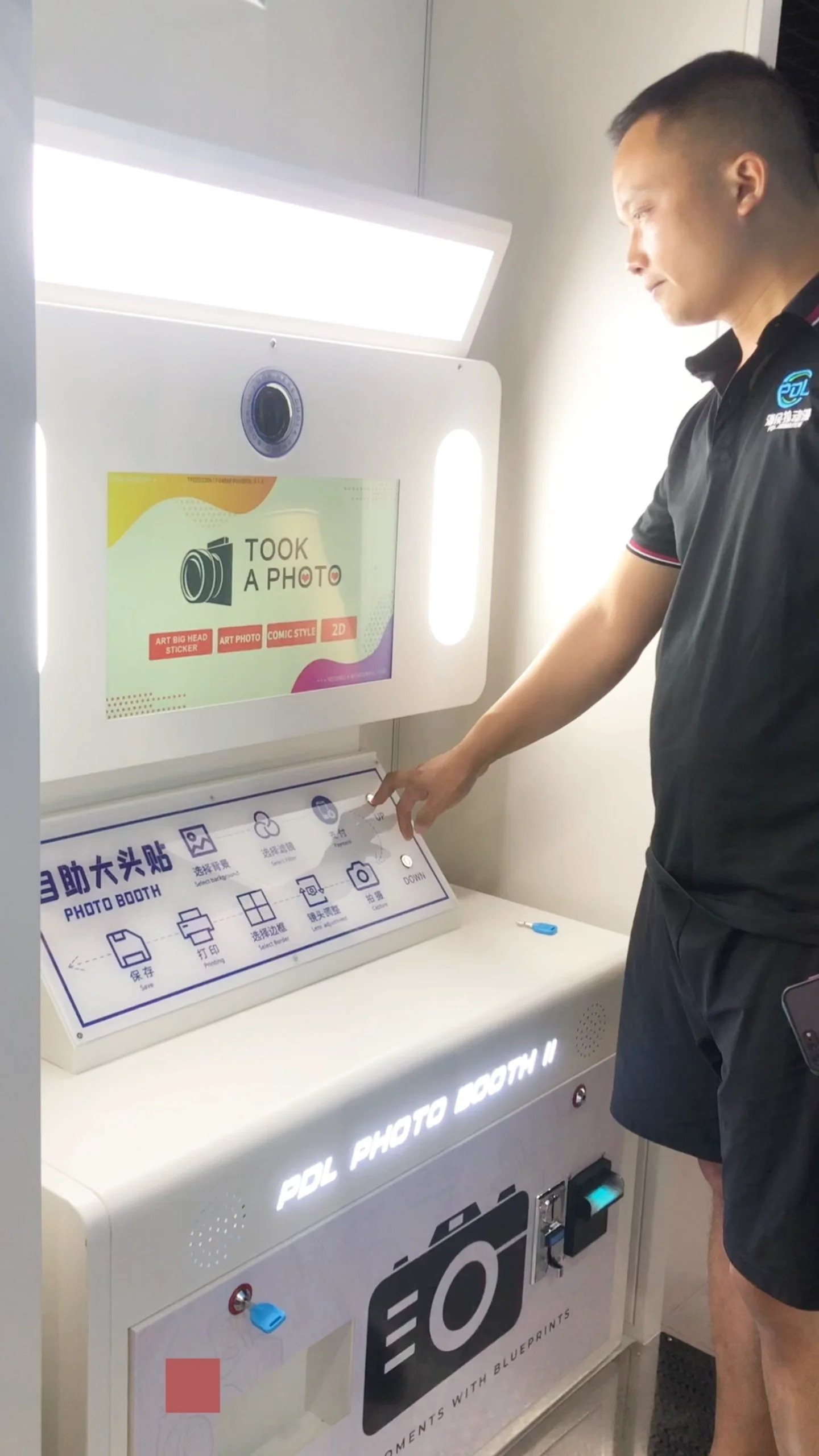 Selfie Booth Machine Instant Printing Coin Acceptor Operated Modern ...