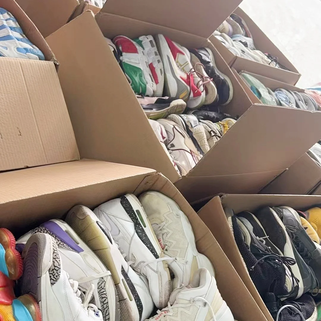 Shop Top Quality Thrifted Basketball Shoes - Original Chinese Brand