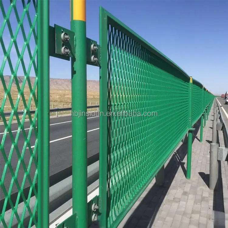 4x8 Sheet Expanded Metal Mesh Fence Lath - Durable & Versatile