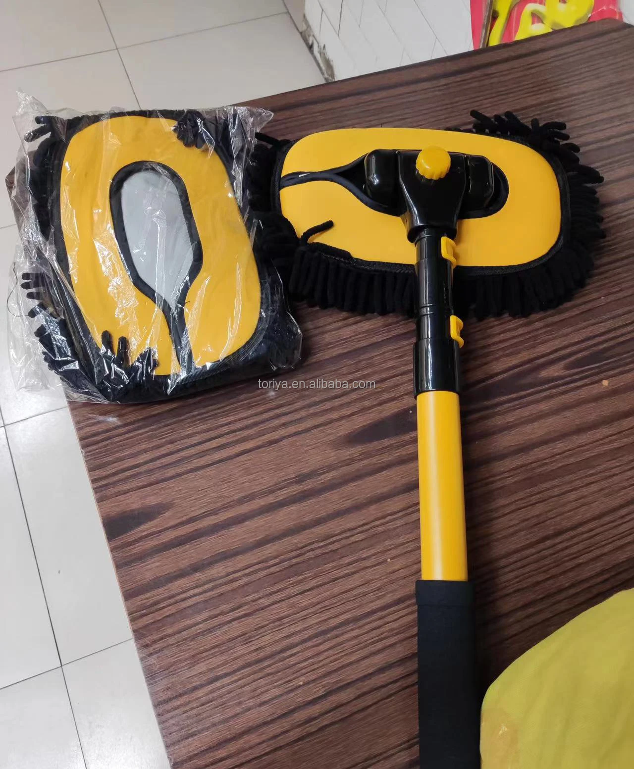 New Design Retractable 4 Section Long Handle Chenille Microfiber Mop ...