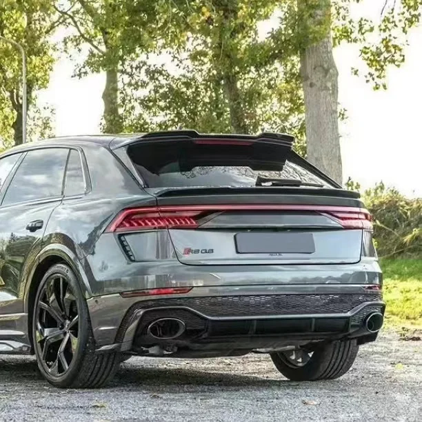 UB Style Body Kits for 2018-2022 Audi RSQ8 - Carbon Fibre