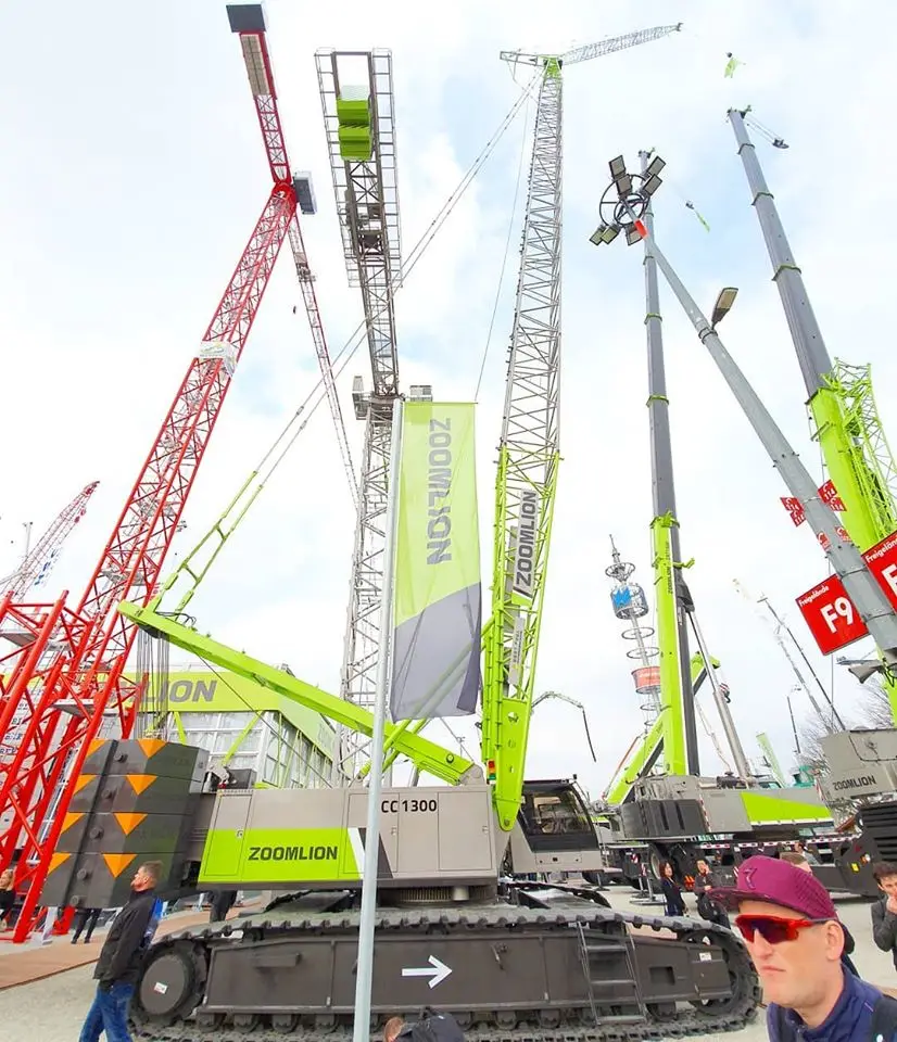 Zoomlion ZCC1500V Crawler Crane - 150T Heavy Lifting Power