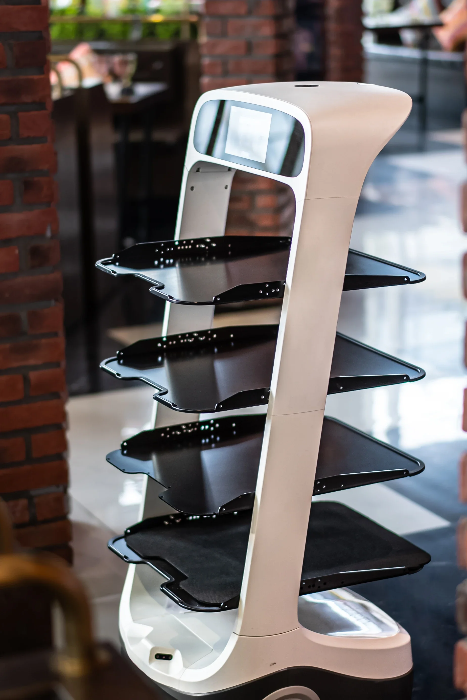 2024intelligent Food Delivery Robot Restaurant Automatic Food Delivery Server Serving Restaurant ...