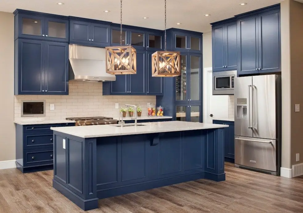 Custom Top Quality Solid Wood Shaker Style Cabinets