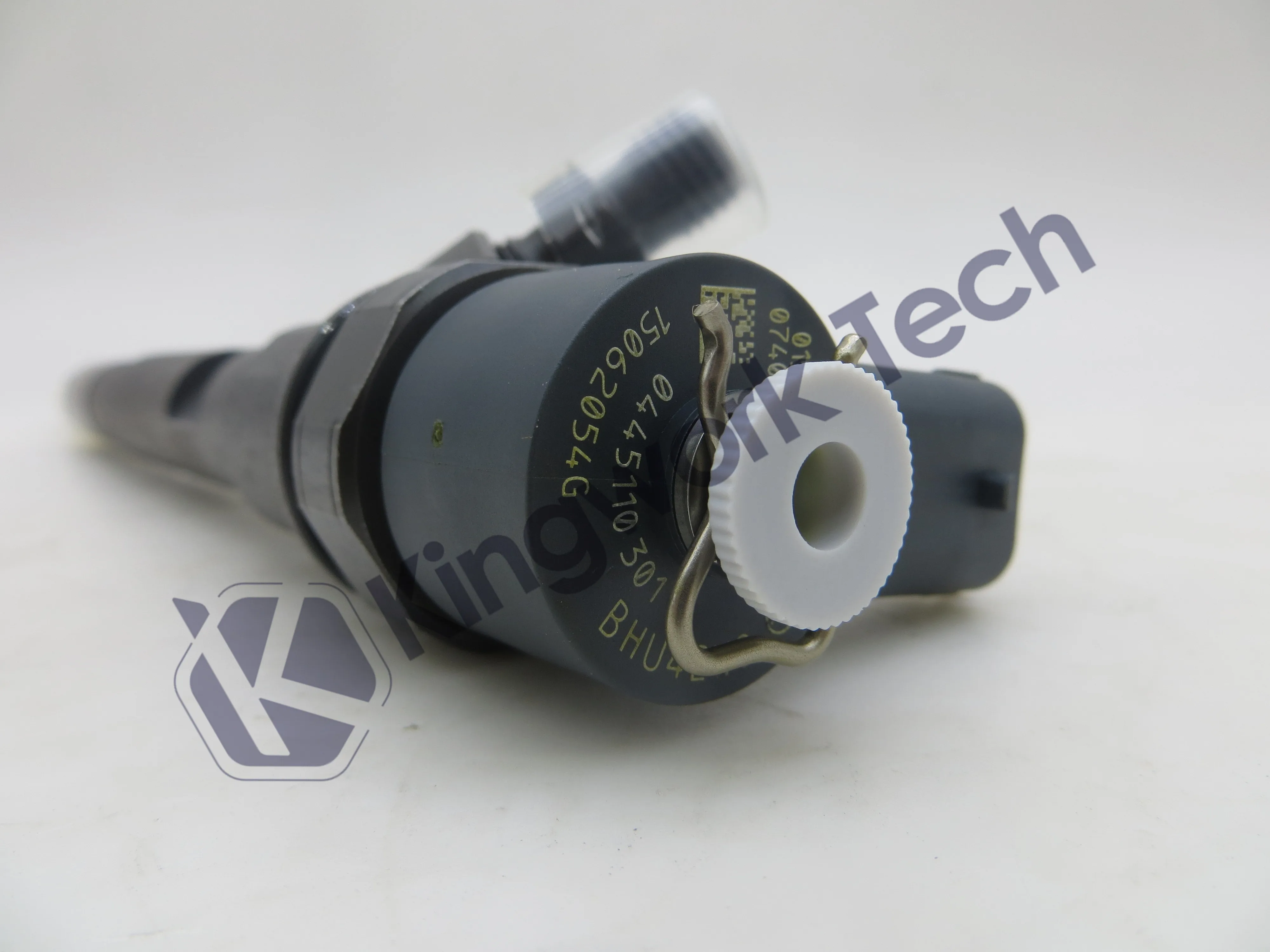 15062054F 0445110301原装原装新喷油器共轨燃油柴油喷油器| Alibaba.com