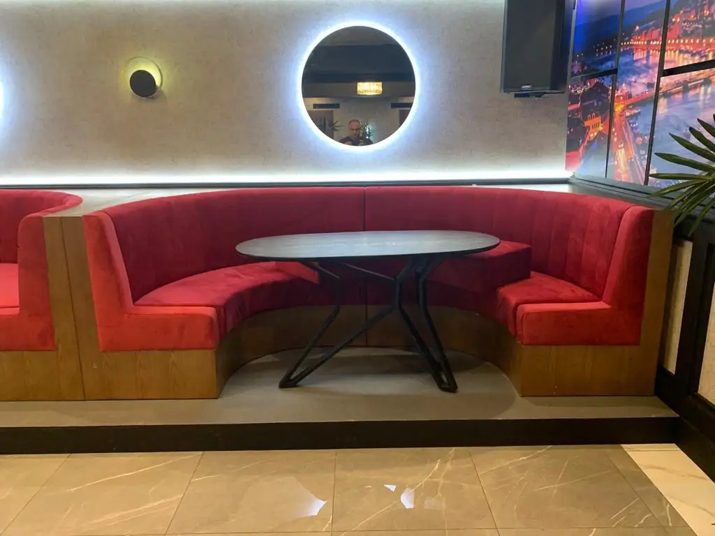 Commercial Restaurant Furniture Curved Cafe Sofa Booth - Buy Cafe Sofa ...