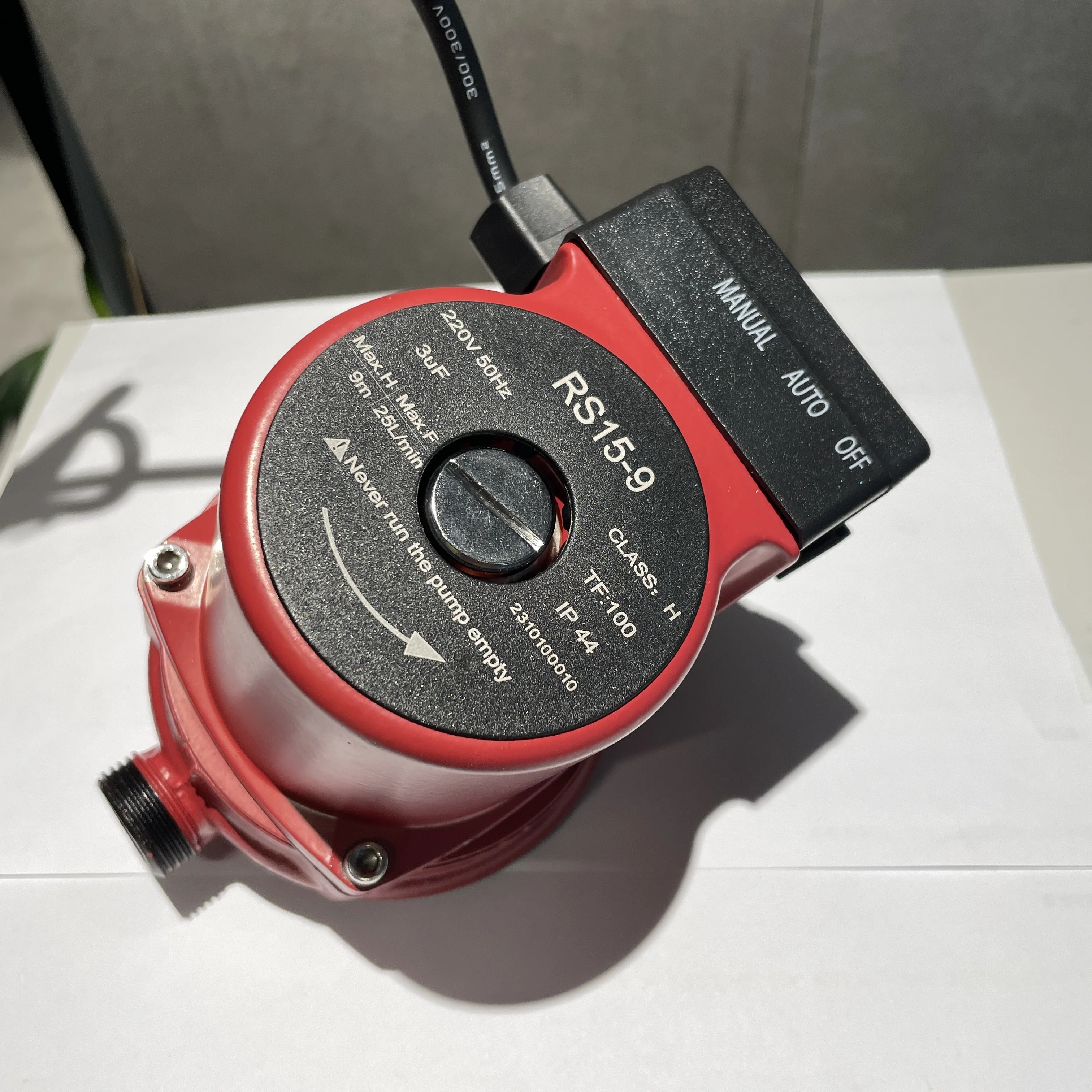 220V Mini Circulation Pump RS15-9 for Efficient Water Flow