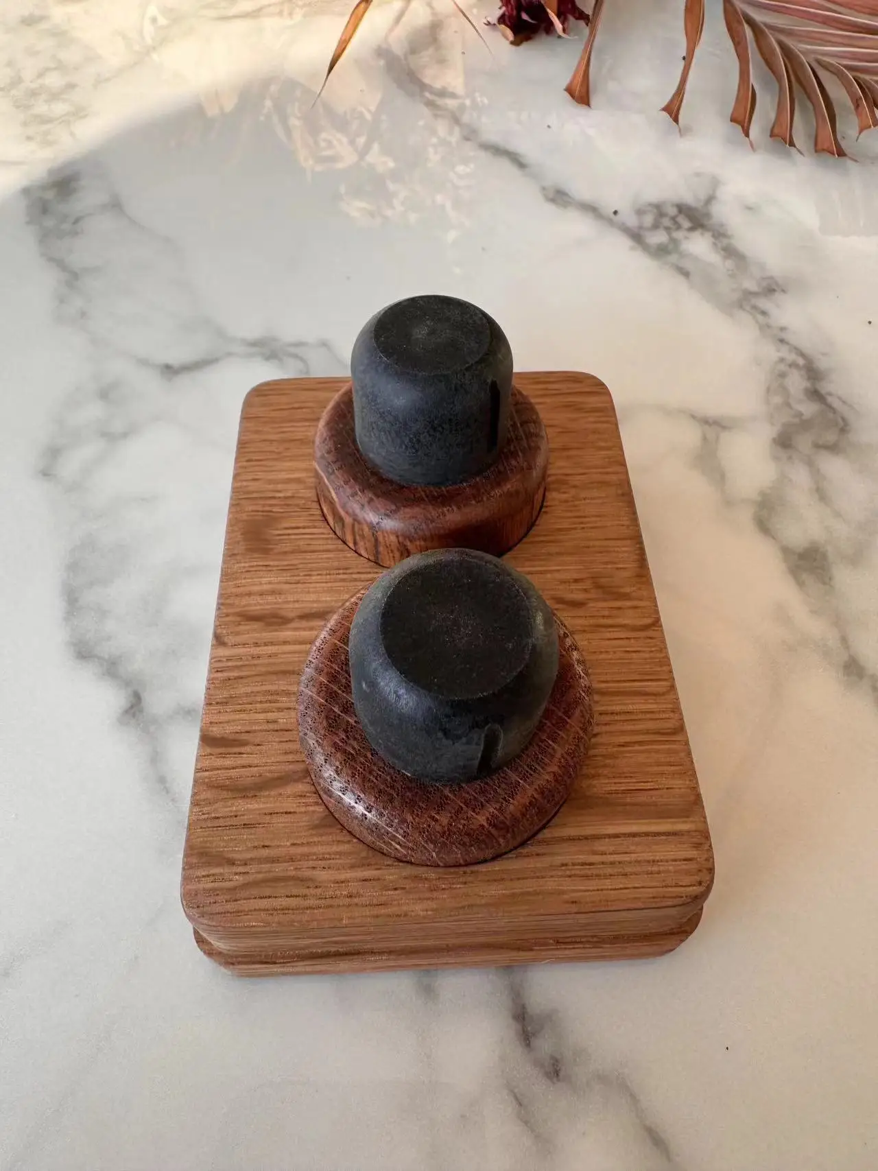 Natural Solid Wood Cap Wine Bottle Stoppers Replacement For Wine Bottle ...