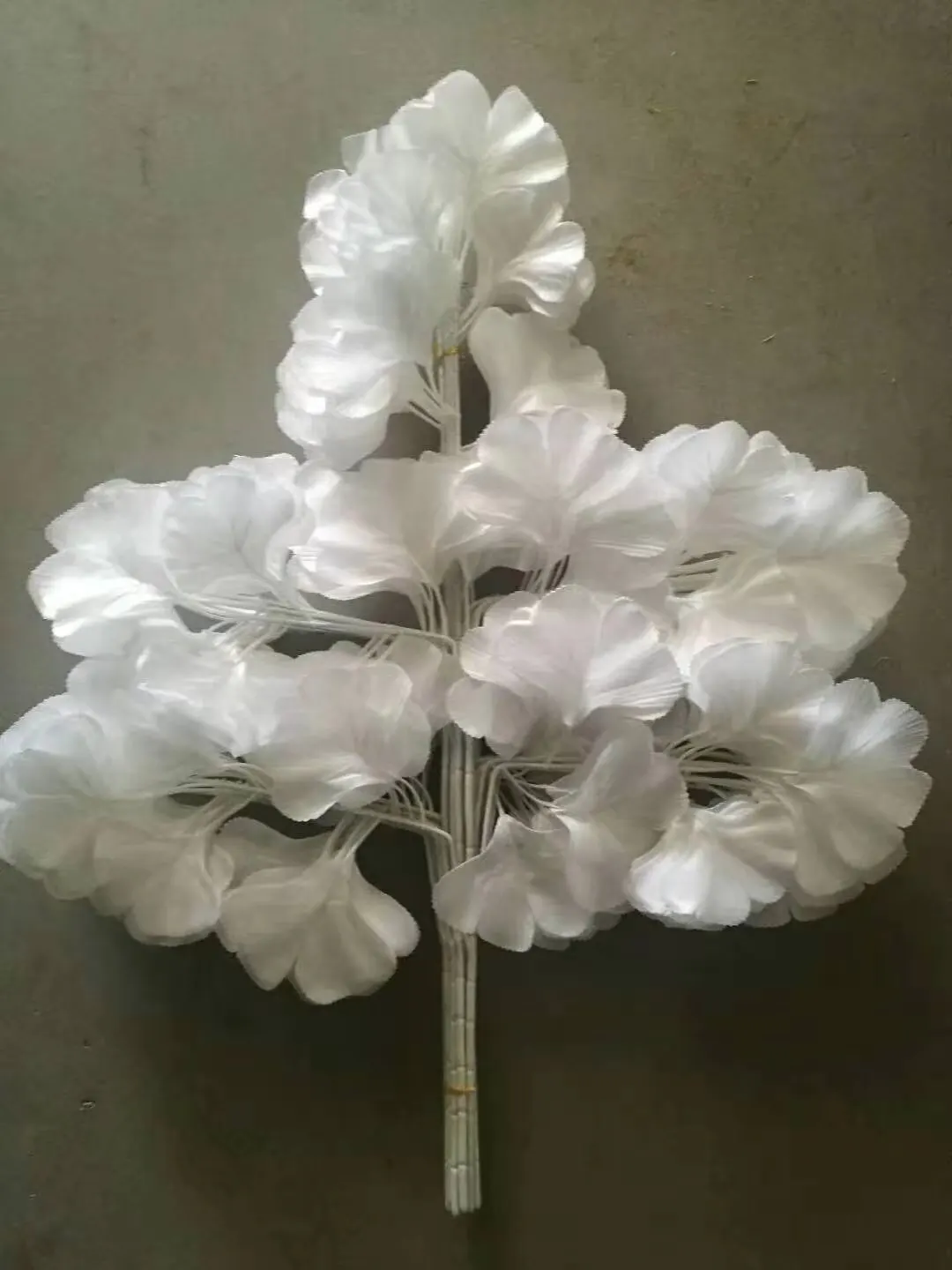 Artificial Plant Green Banyan Leaves for Home Wedding Decoration ...