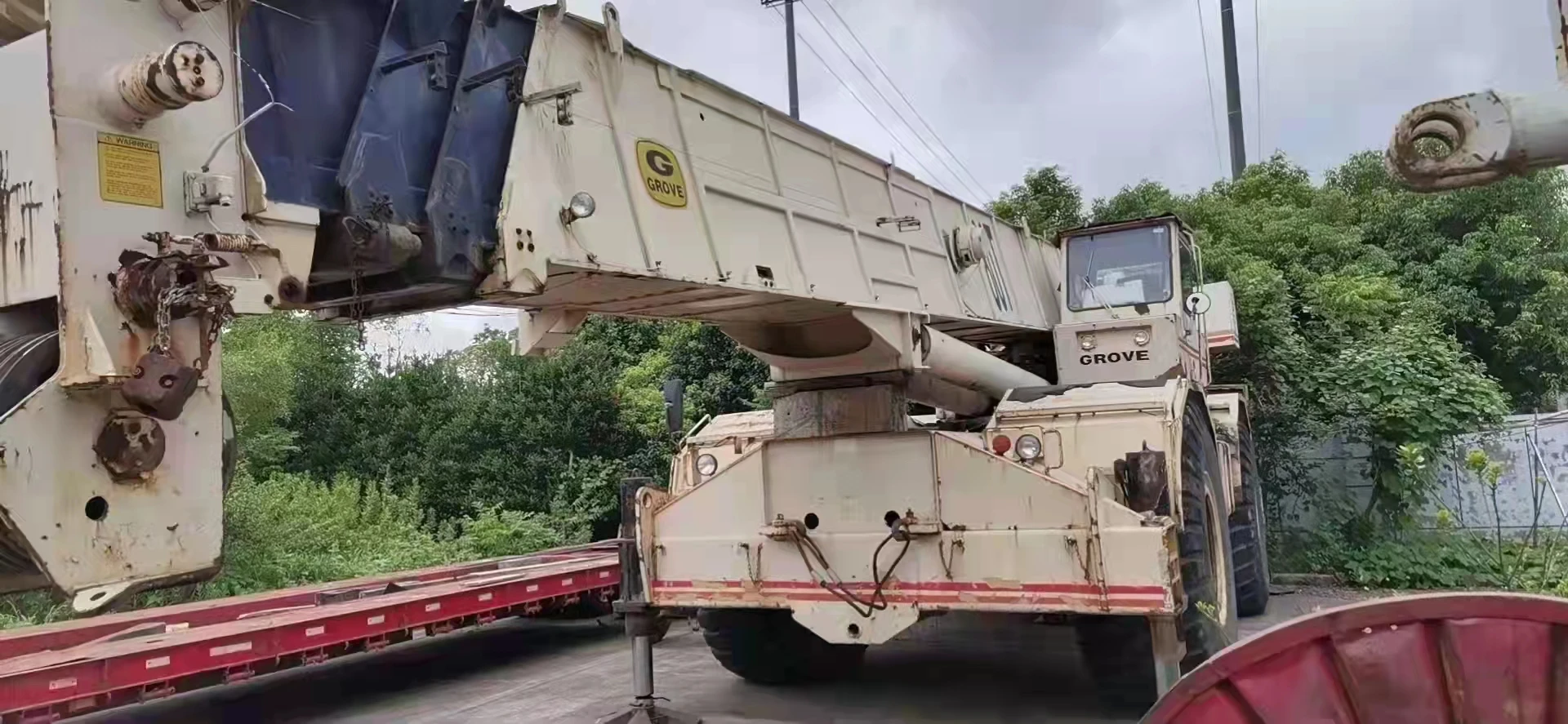 ベトナム 中古グローブrt990rt1650 At700 Ac120 Ac615 Ac435 Ac395全地形対応クレーン50t 80t 165t 100t 120t 200t 150t ...