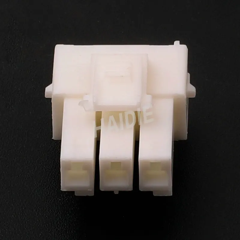 3 Pin Female Plastic Cable Wiring Harness for Automotive