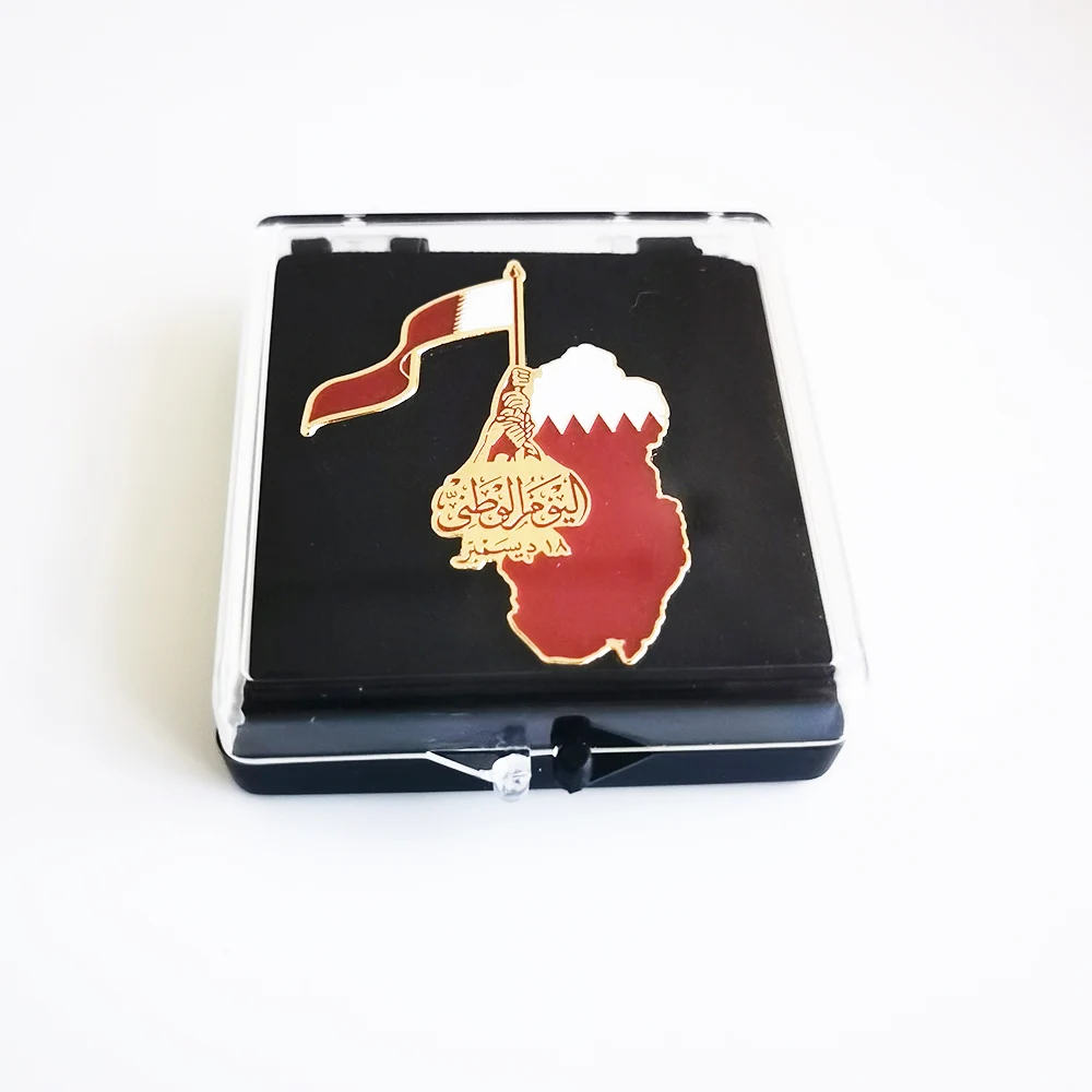 Qatar National Emblem Logo 3D Wing Lapel Pins Double wings Shine Gold ...