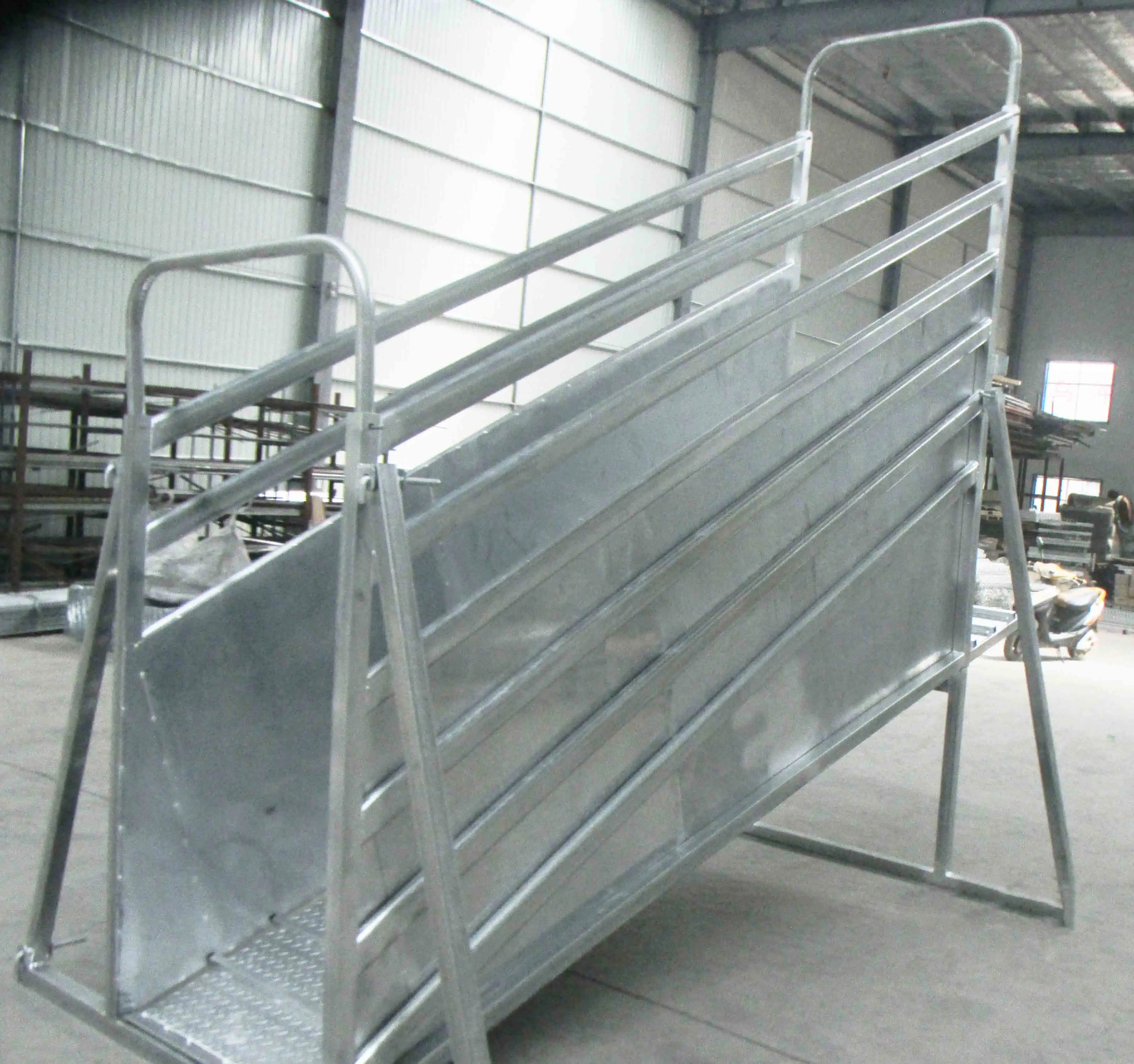 Heavy Duty Galvanized Portable Livestock Equipment Sheep Goat Farm Yard ...